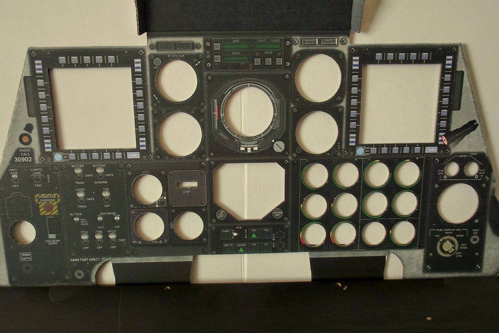 A-10 Jet Aircraft Cardboard Cockpit Replica : 5 Steps (with Pictures ...