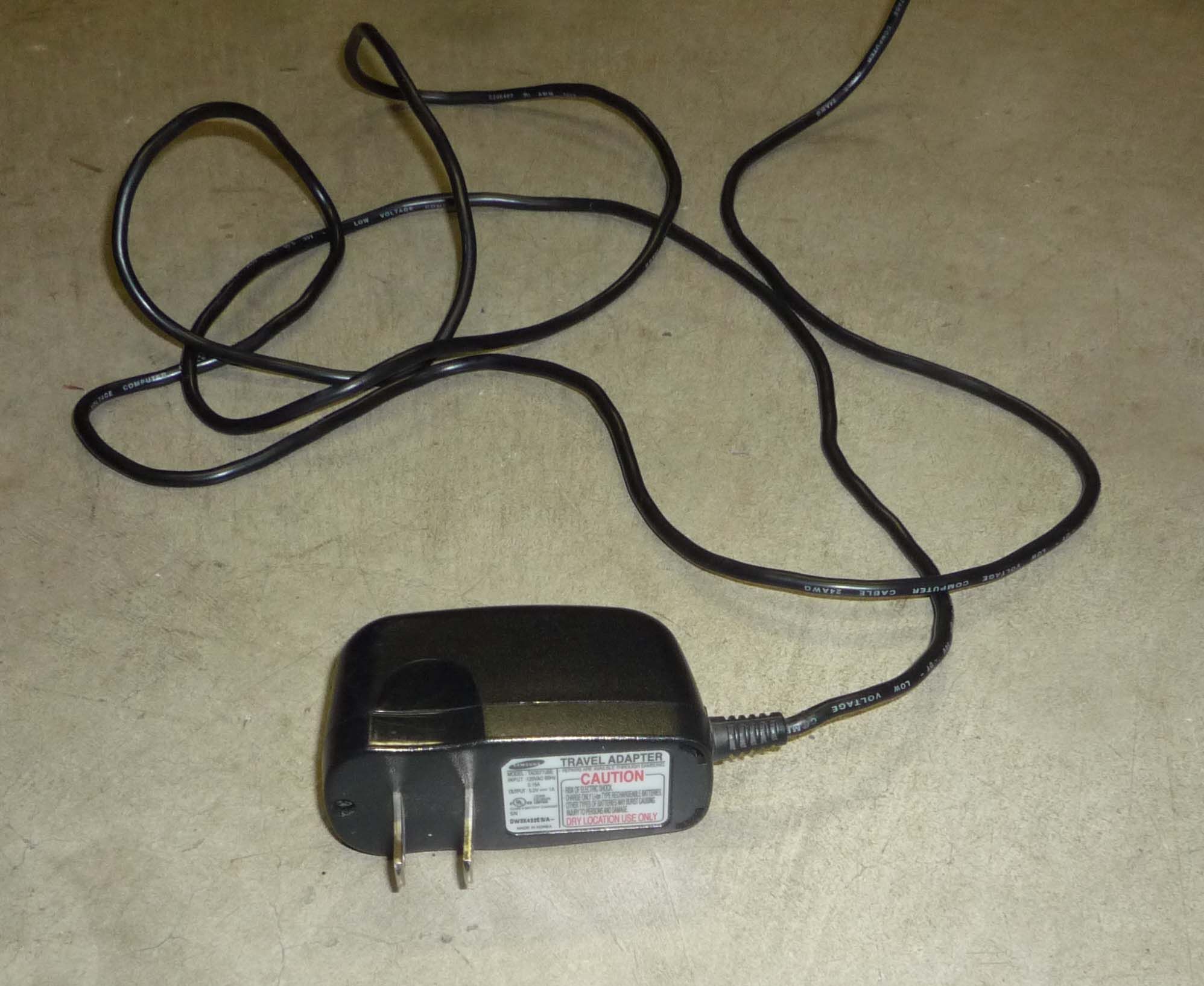 Quartz Clock Power Supply Hack (AA Battery to AC Power) : 6 Steps ...