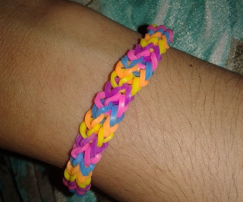 How to Make a Loom Band on Fork : 6 Steps - Instructables