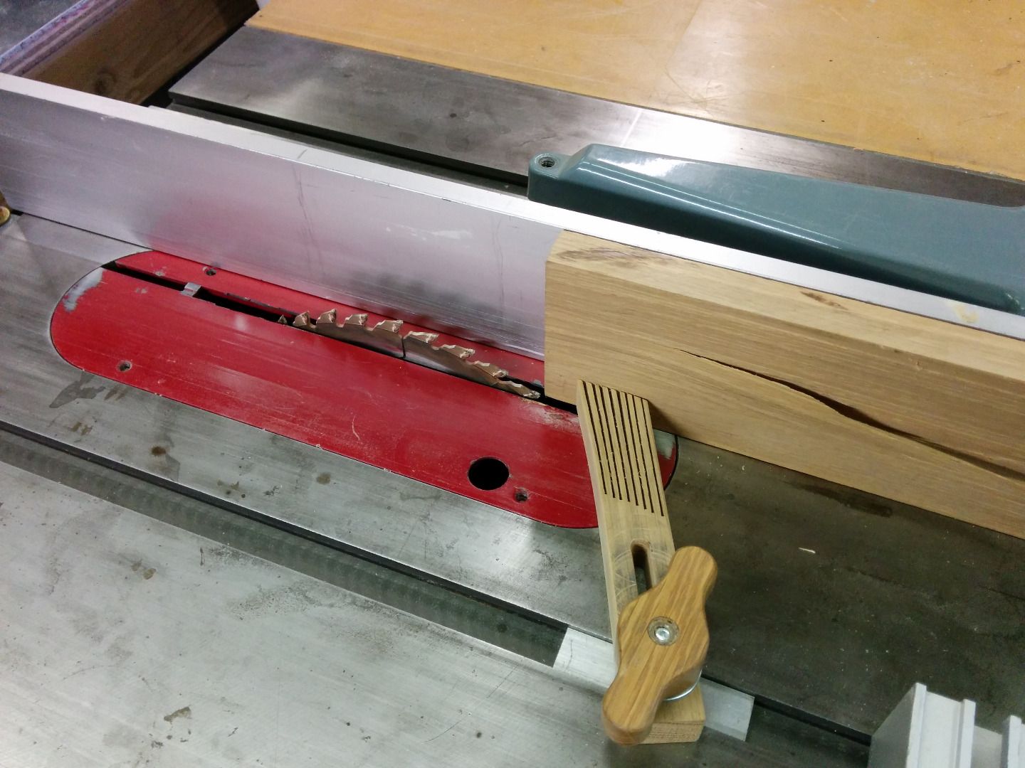 Improved Band Saw Circle Cutting Jig : 13 Steps (with Pictures ...