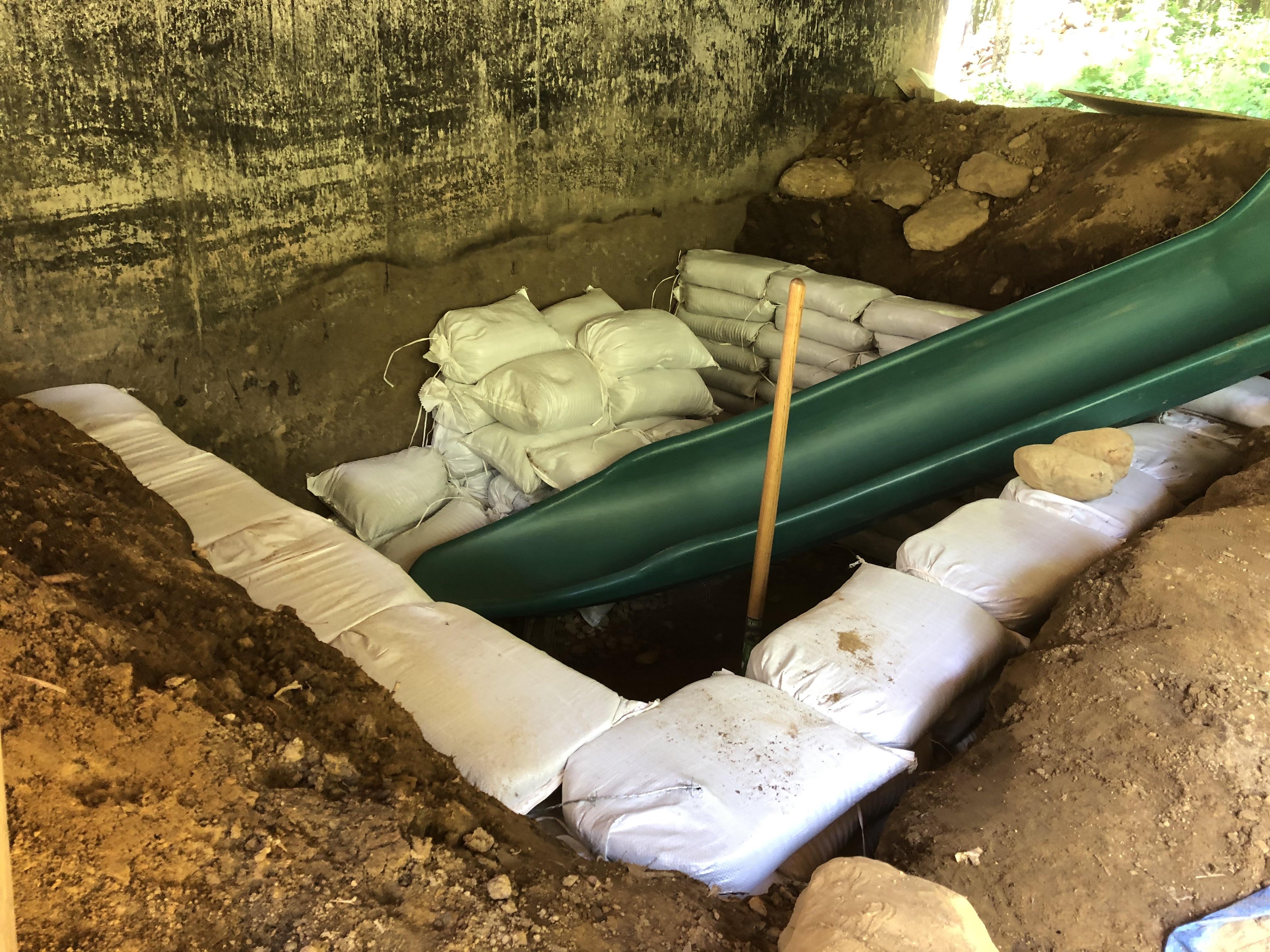 Earthbag Root Cellar : 12 Steps (with Pictures) - Instructables