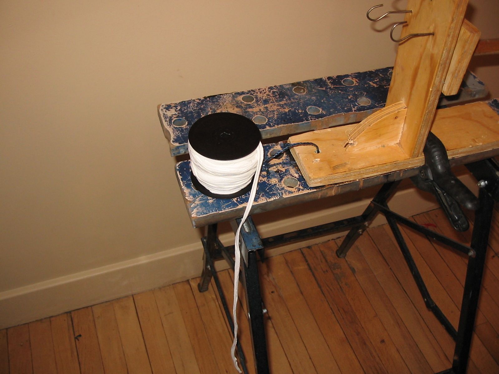 Reuse Old Printer Ribbons and Video Tape to Make Rope! : 9 Steps ...