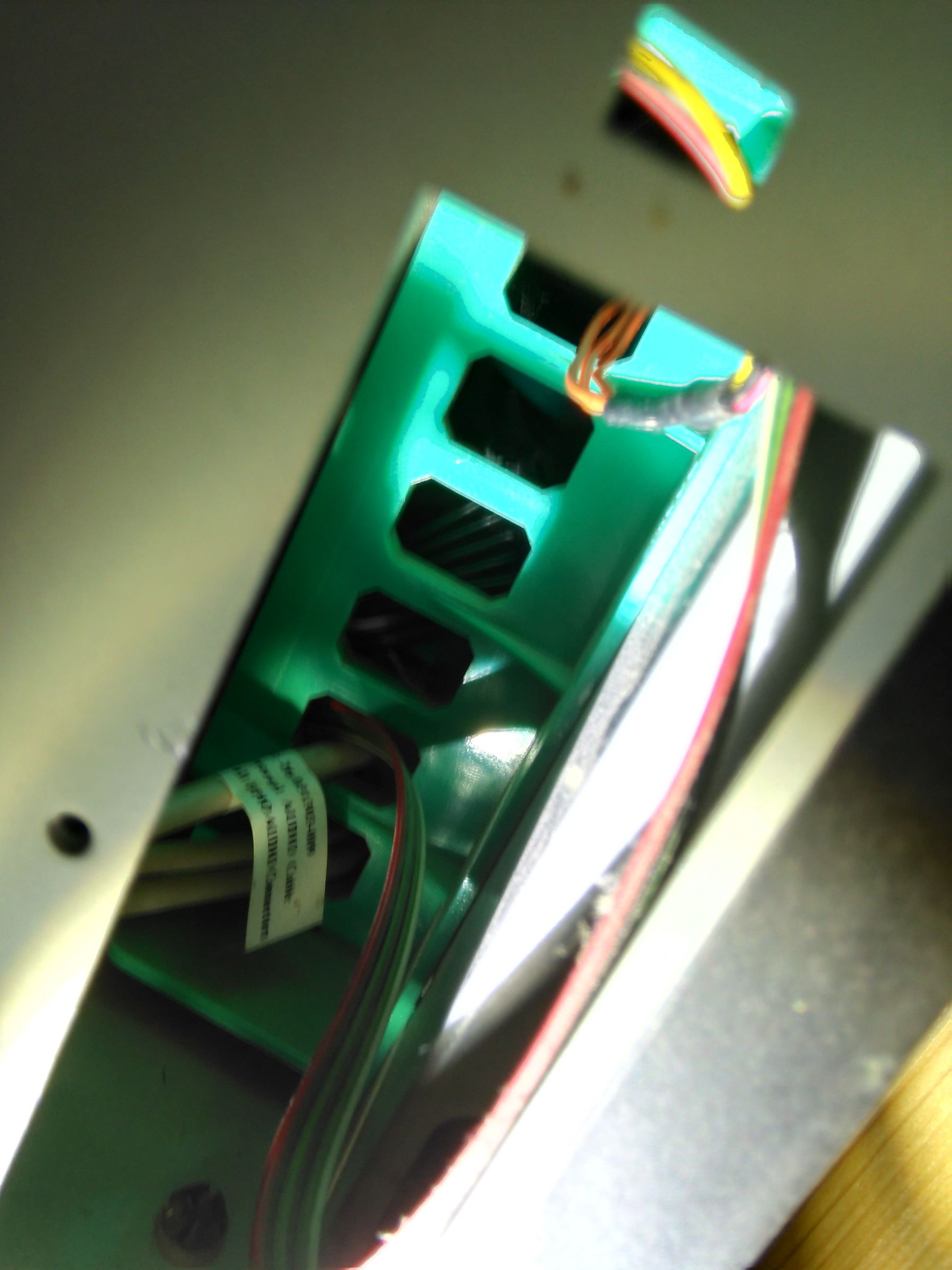 Computer Fan Wire Extending : 6 Steps - Instructables