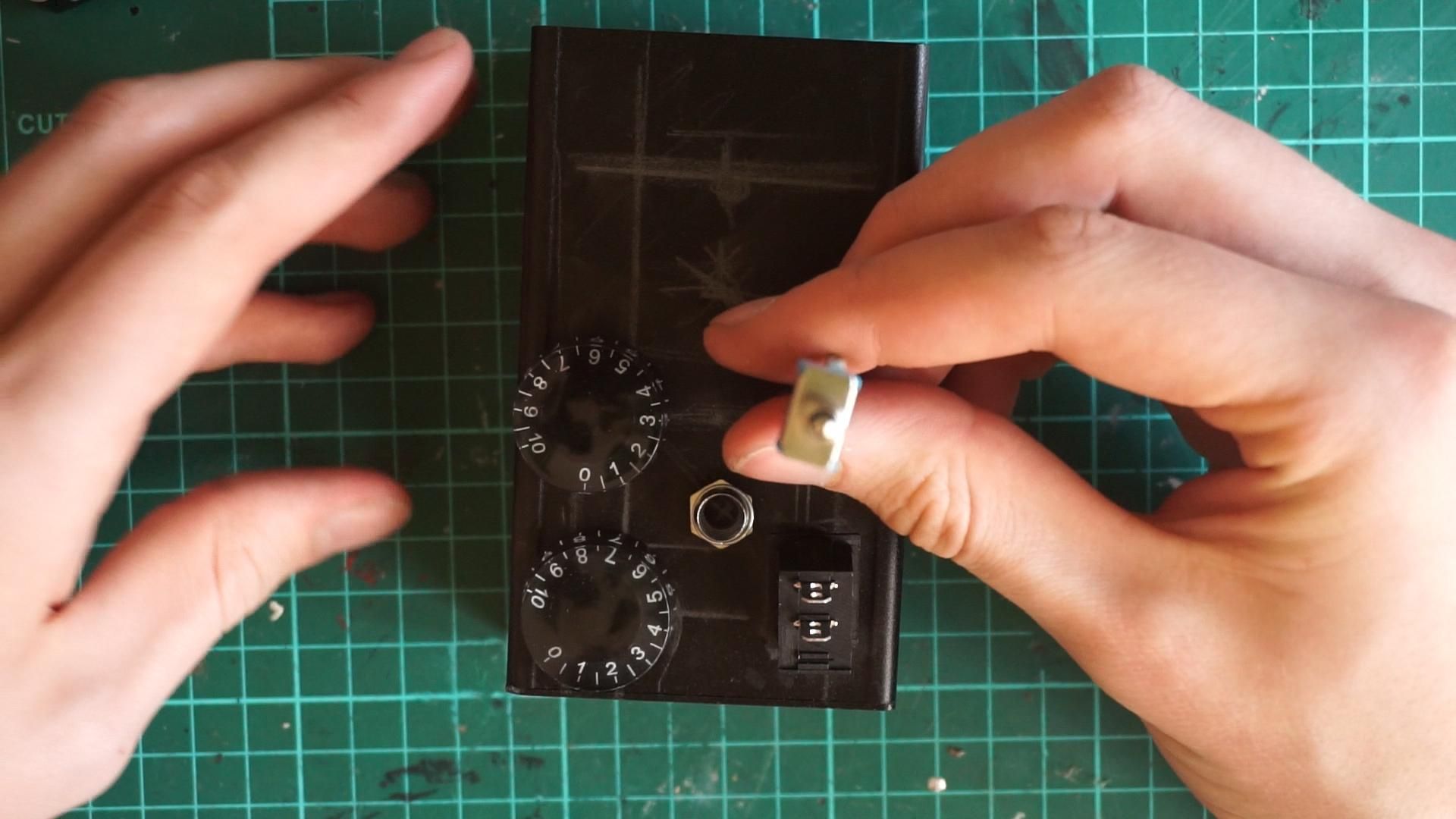 How to Motorize a Camera Slider (Battery Powered) : 11 Steps (with ...