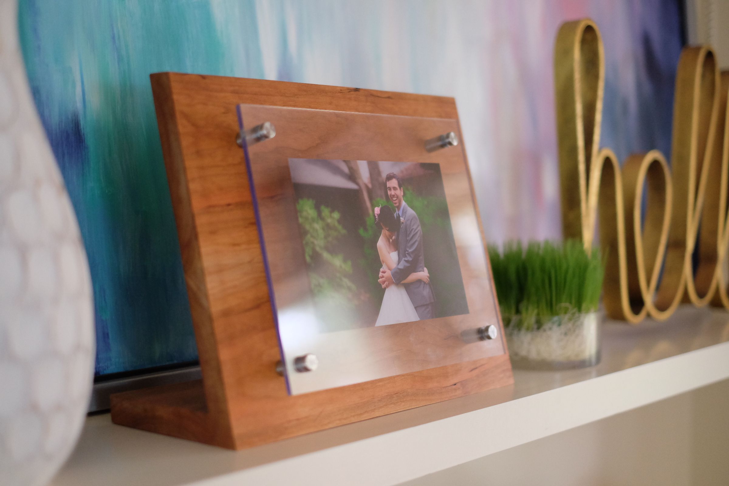 Modern Wood and Acrylic Photo Stand : 7 Steps (with Pictures ...