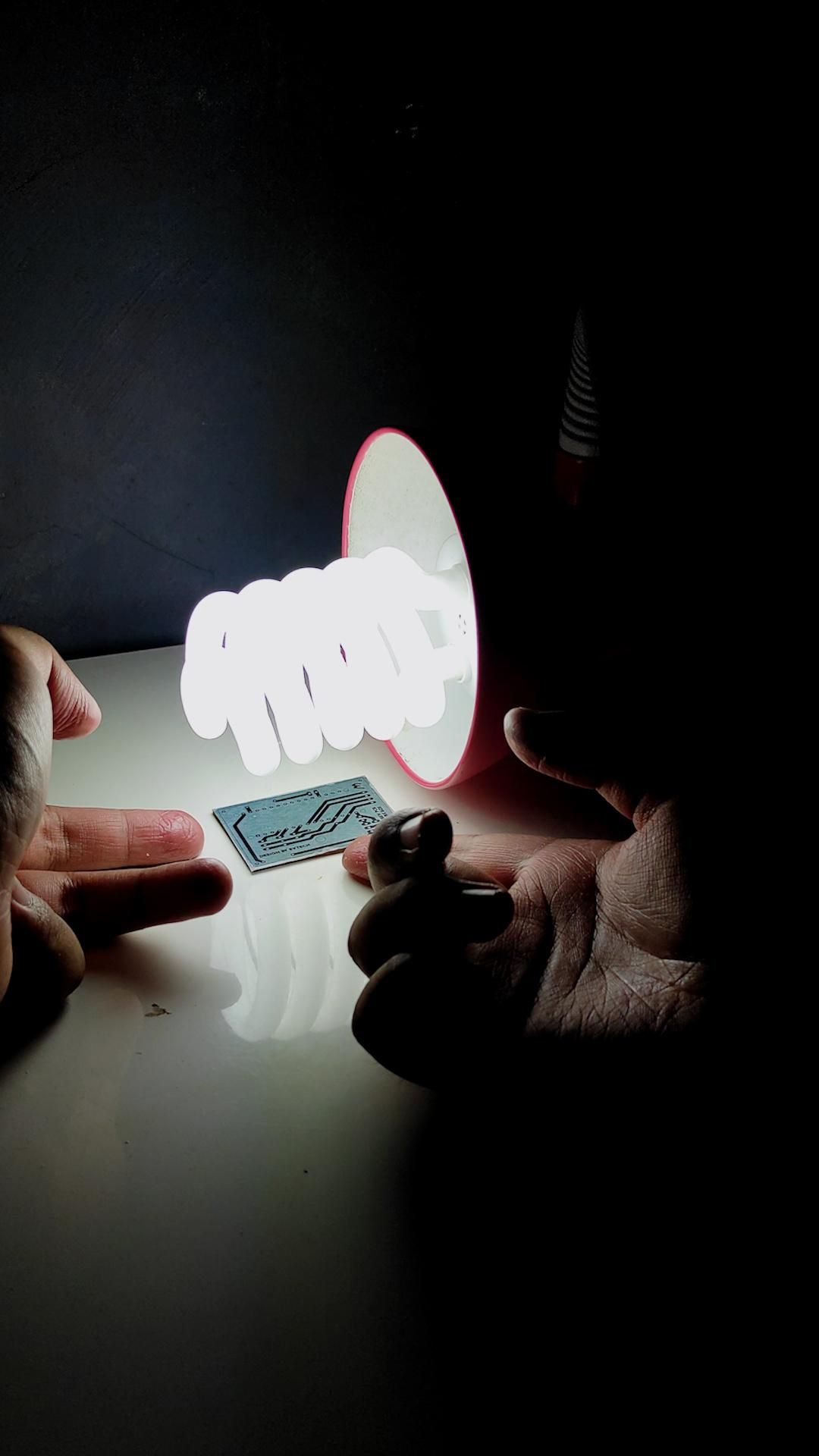 Homebrew PCB Exposure Box Using an Old Printer Scanner! : 12 Steps ...