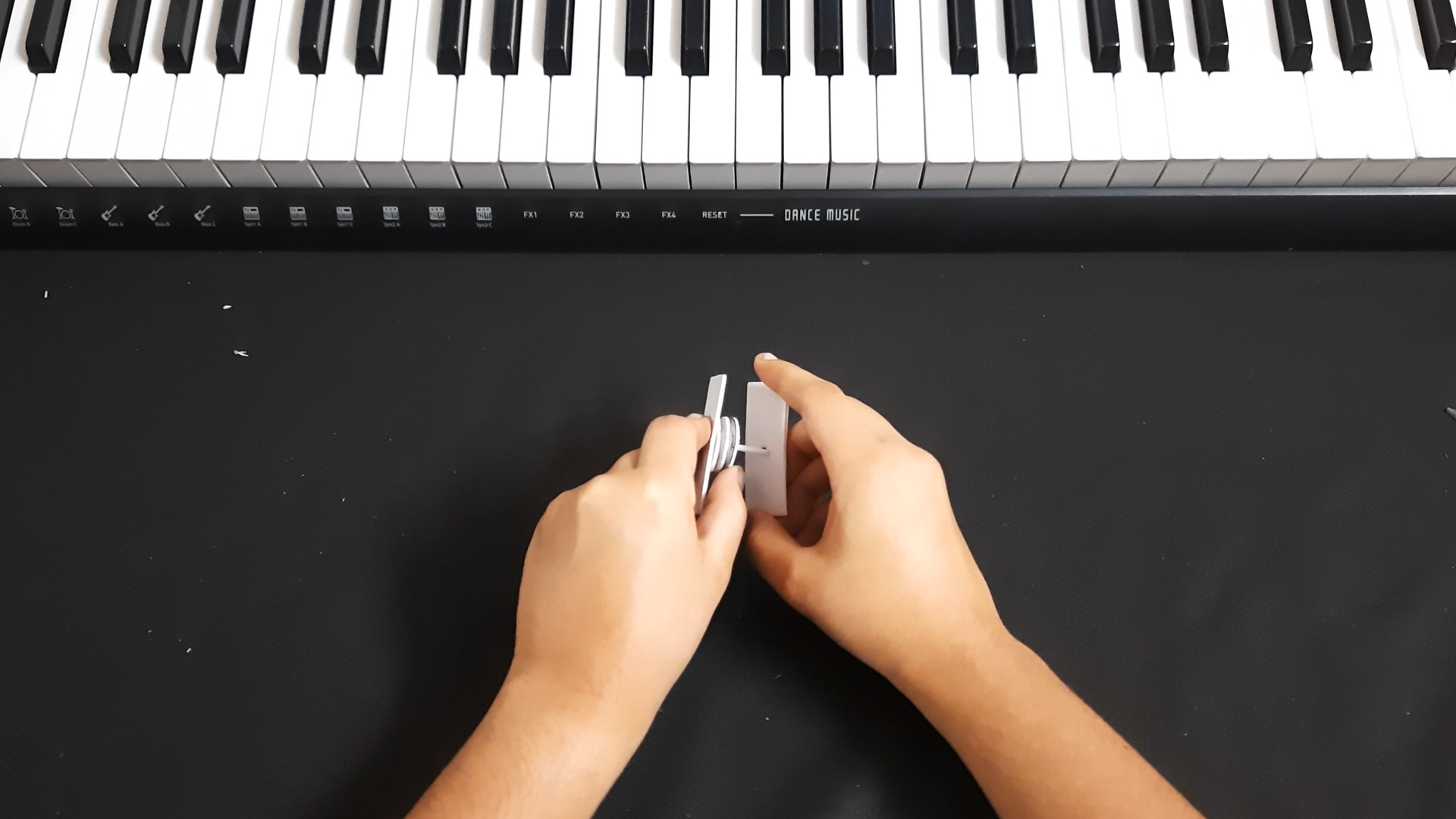 "DIY String Toy Tutorial: How to Make Your Own Fun and Easy String Toys" : 10 Steps (with ...