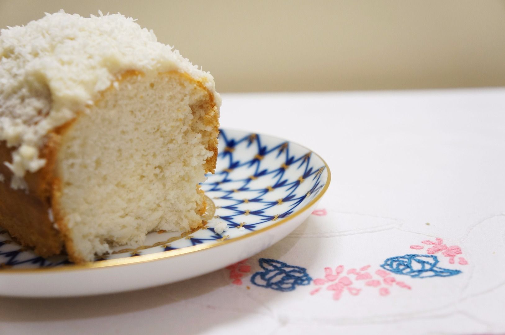 How to Make Snow Cupcakes and Snow Ice Cream : 8 Steps (with Pictures ...