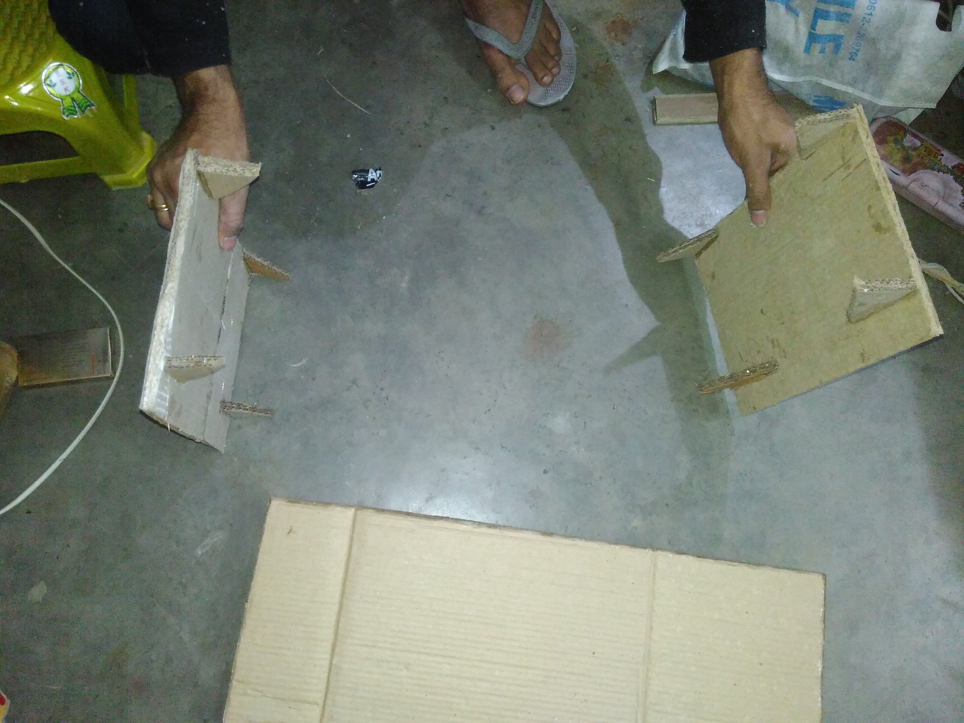 The Cardboard Shelves : 5 Steps - Instructables