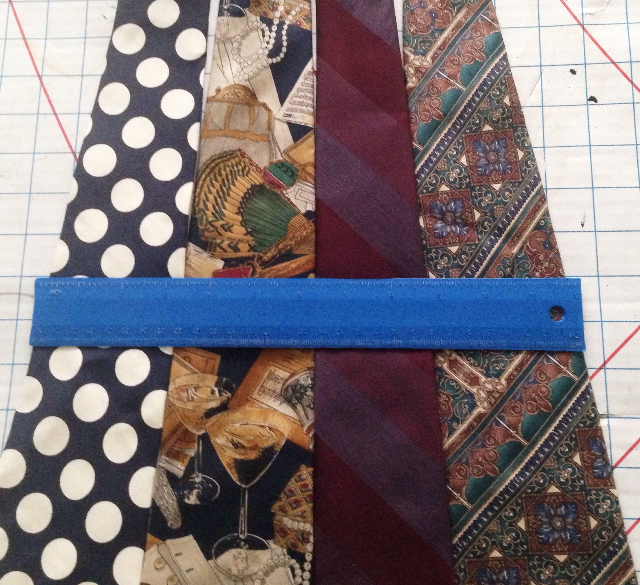 Necktie Purse : 8 Steps (with Pictures) - Instructables