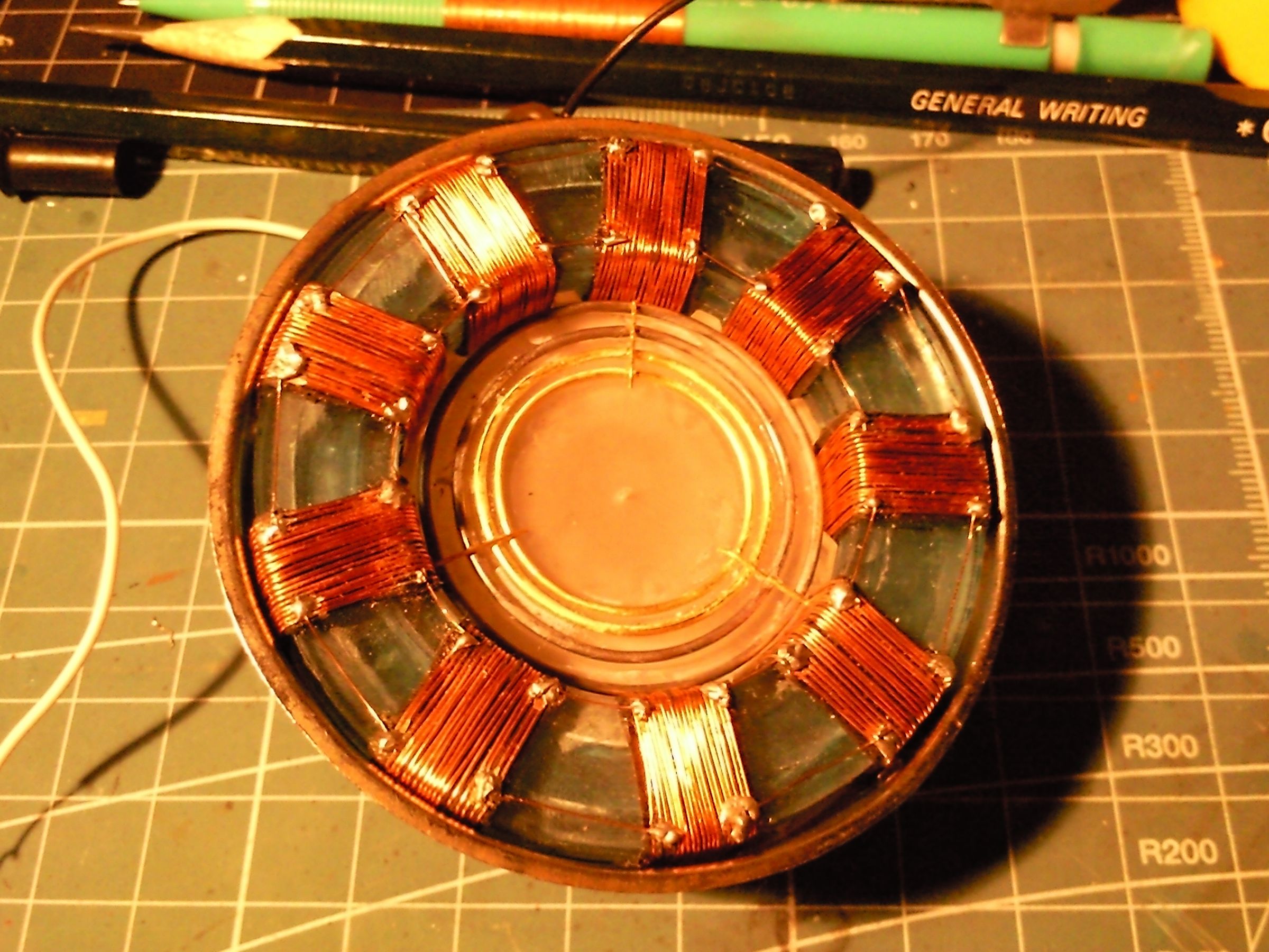 IRON MAN 's ARC REACTOR (MADE IN CHINA) : 5 Steps - Instructables