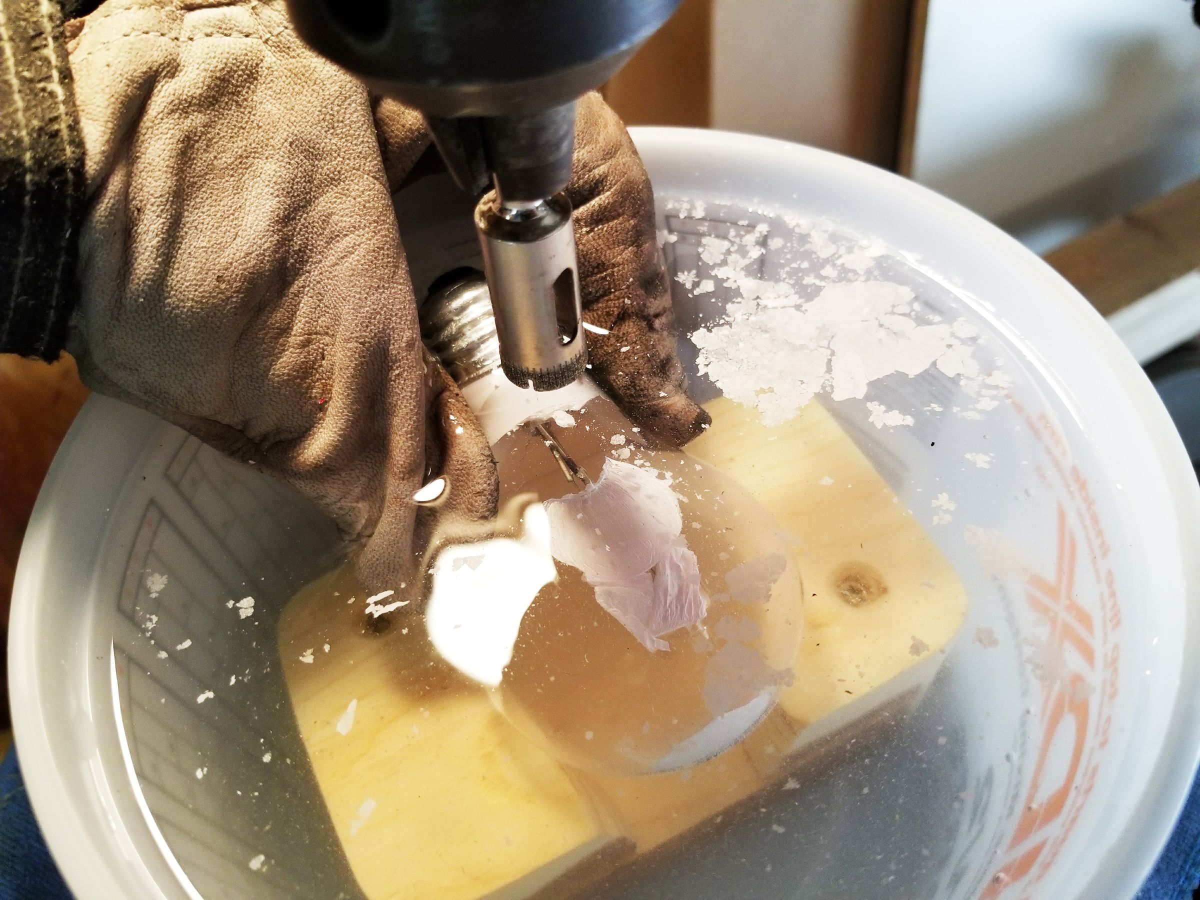 Lightning Bolt Through Light Bulb : 8 Steps (with Pictures) - Instructables