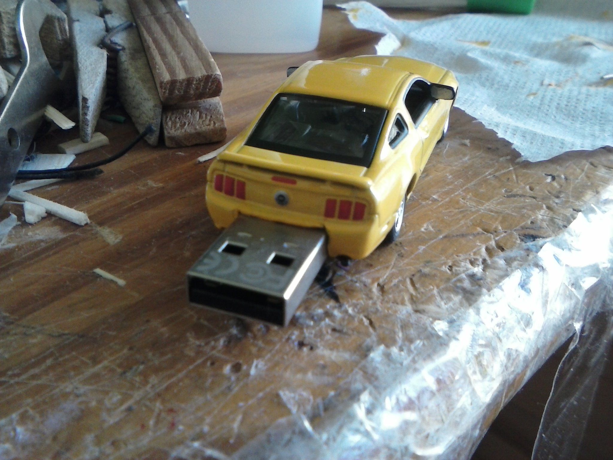 Mustang GT USB Flash-'Drive' : 4 Steps - Instructables