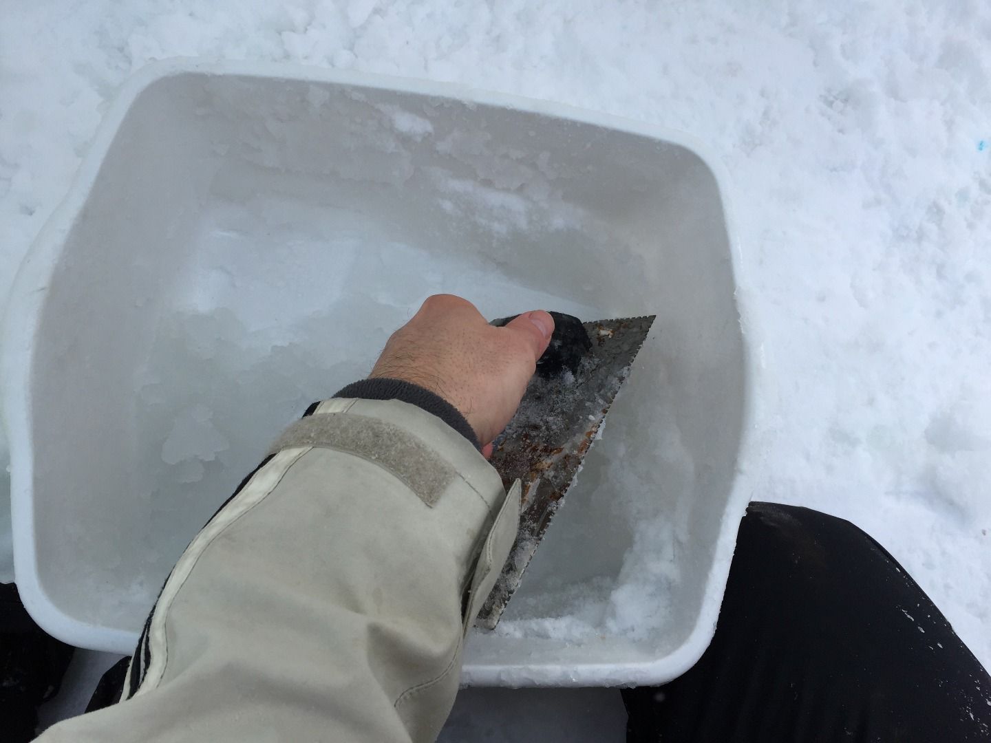 Make an Ice Block Igloo : 7 Steps (with Pictures) - Instructables