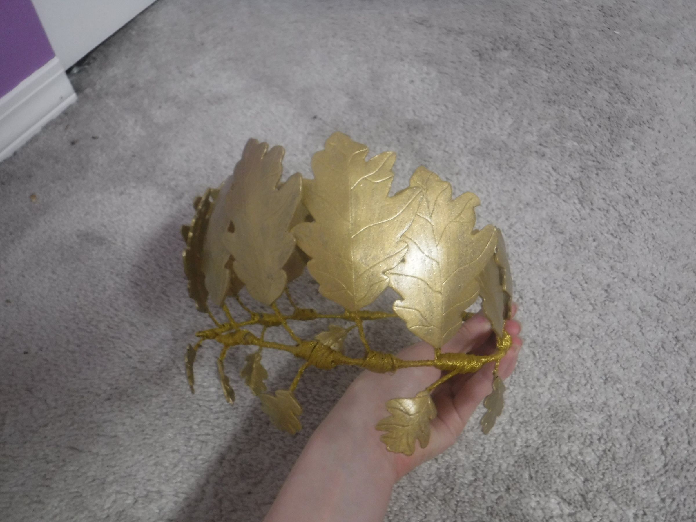 Cardan Greenbriar Crown : 9 Steps - Instructables