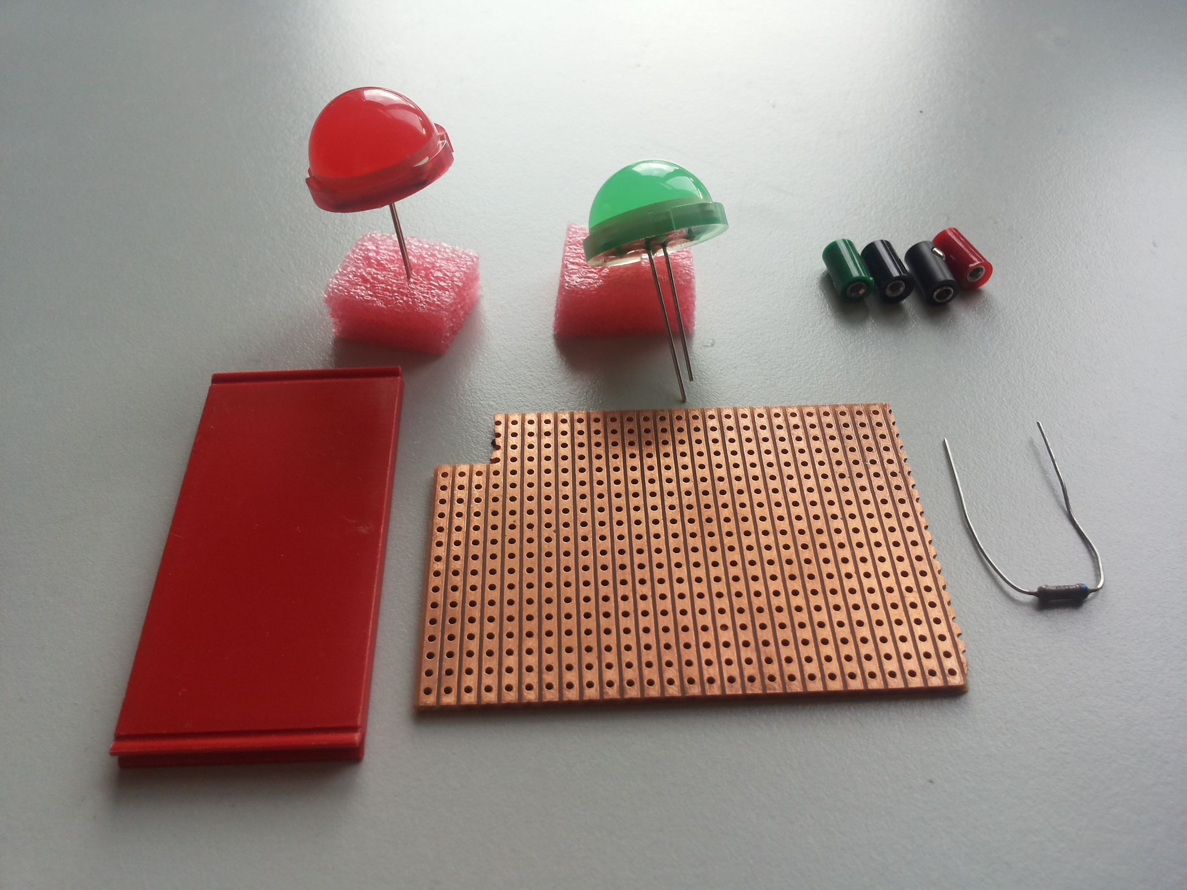 Big LED Signal Lamp for Fischertechnik : 4 Steps - Instructables