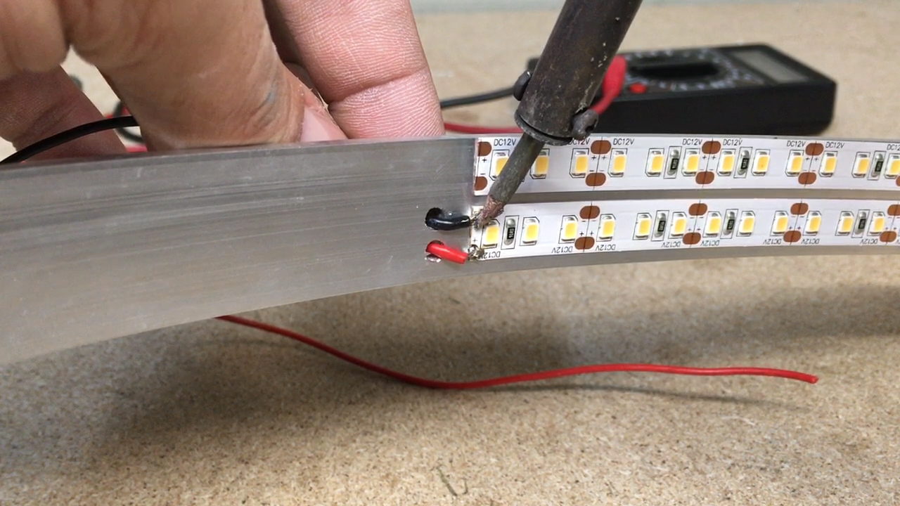 DIY: LED Workbench Light From LED Strips : 7 Steps (with Pictures ...
