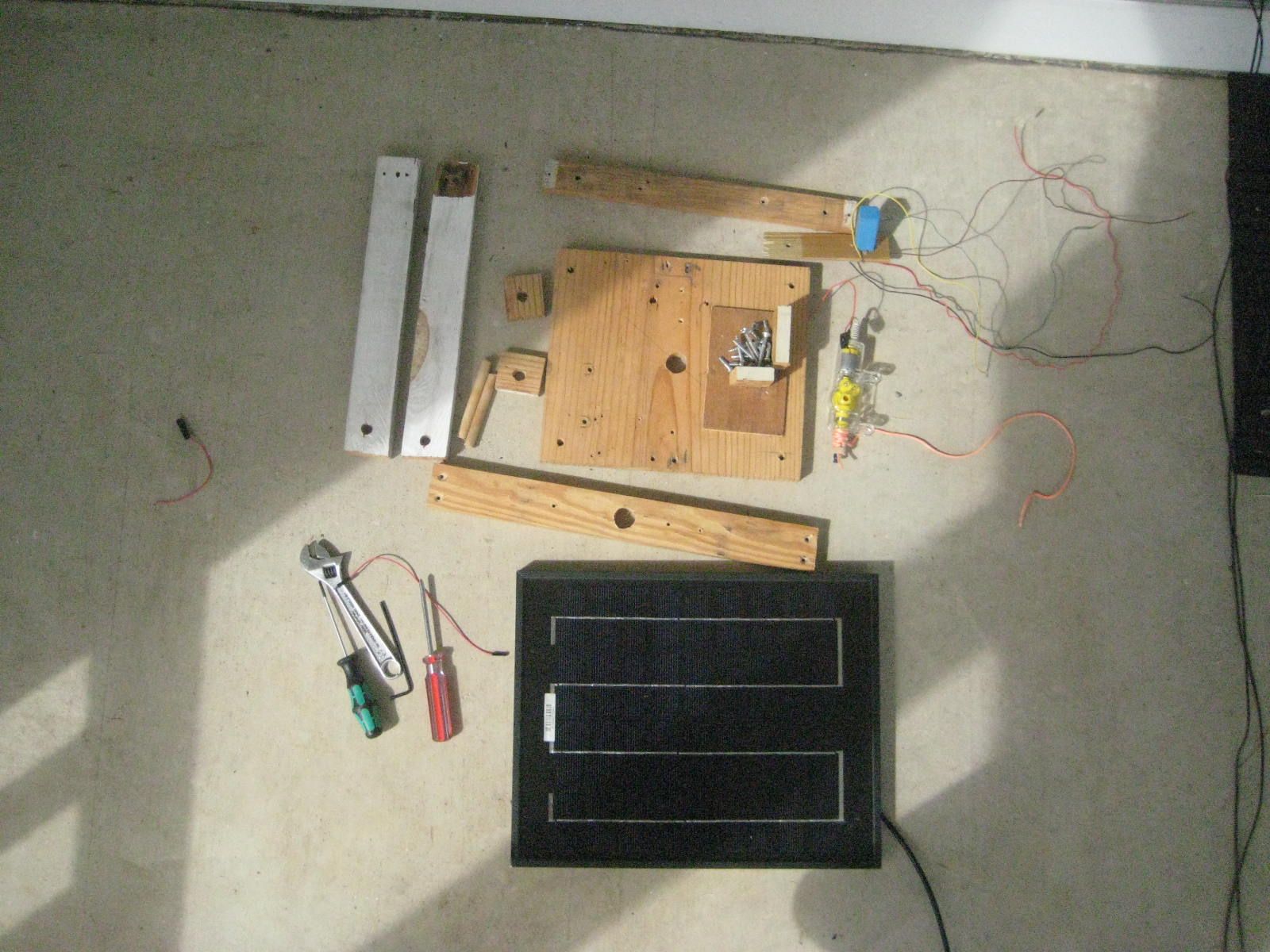 Portable Solar Tracker (No Microcontroller Required!) : 21 Steps ...