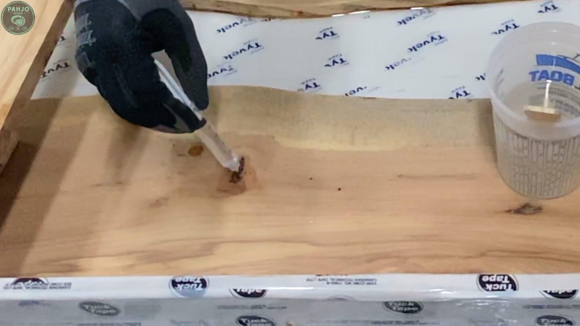 How to Build a Glowing Epoxy River Coffee Table : 13 Steps (with ...
