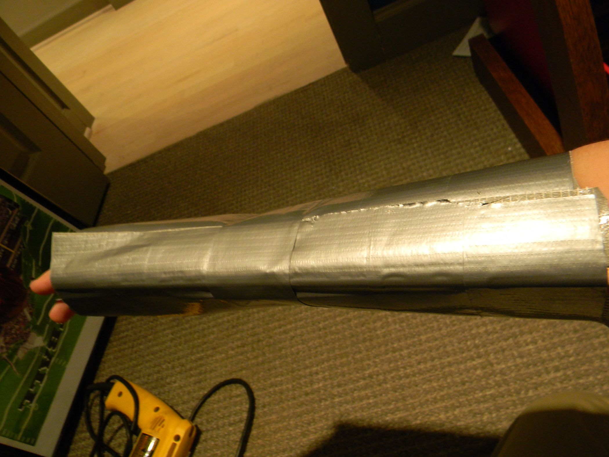 Temporary Emergency Duct Tape Cast : 5 Steps - Instructables