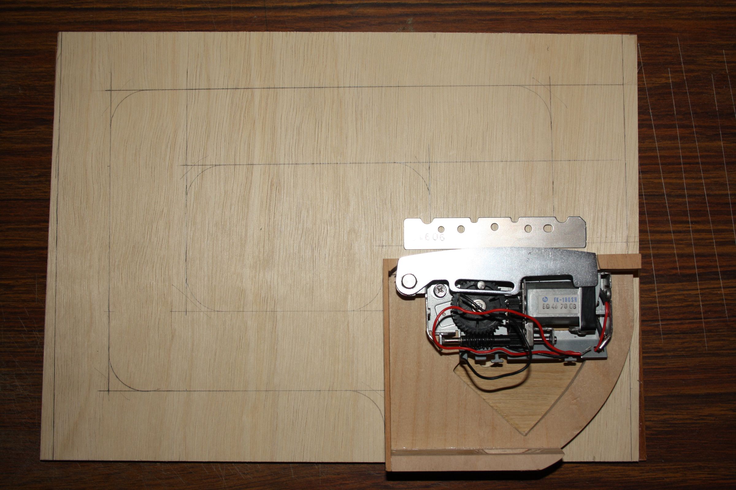 Table-Top Scissors | the Cutting Edge of Technology! : 17 Steps (with ...