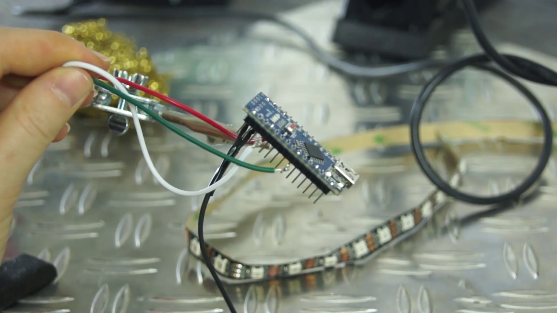 Glowing Circuit Board Lamp : 14 Steps (with Pictures) - Instructables