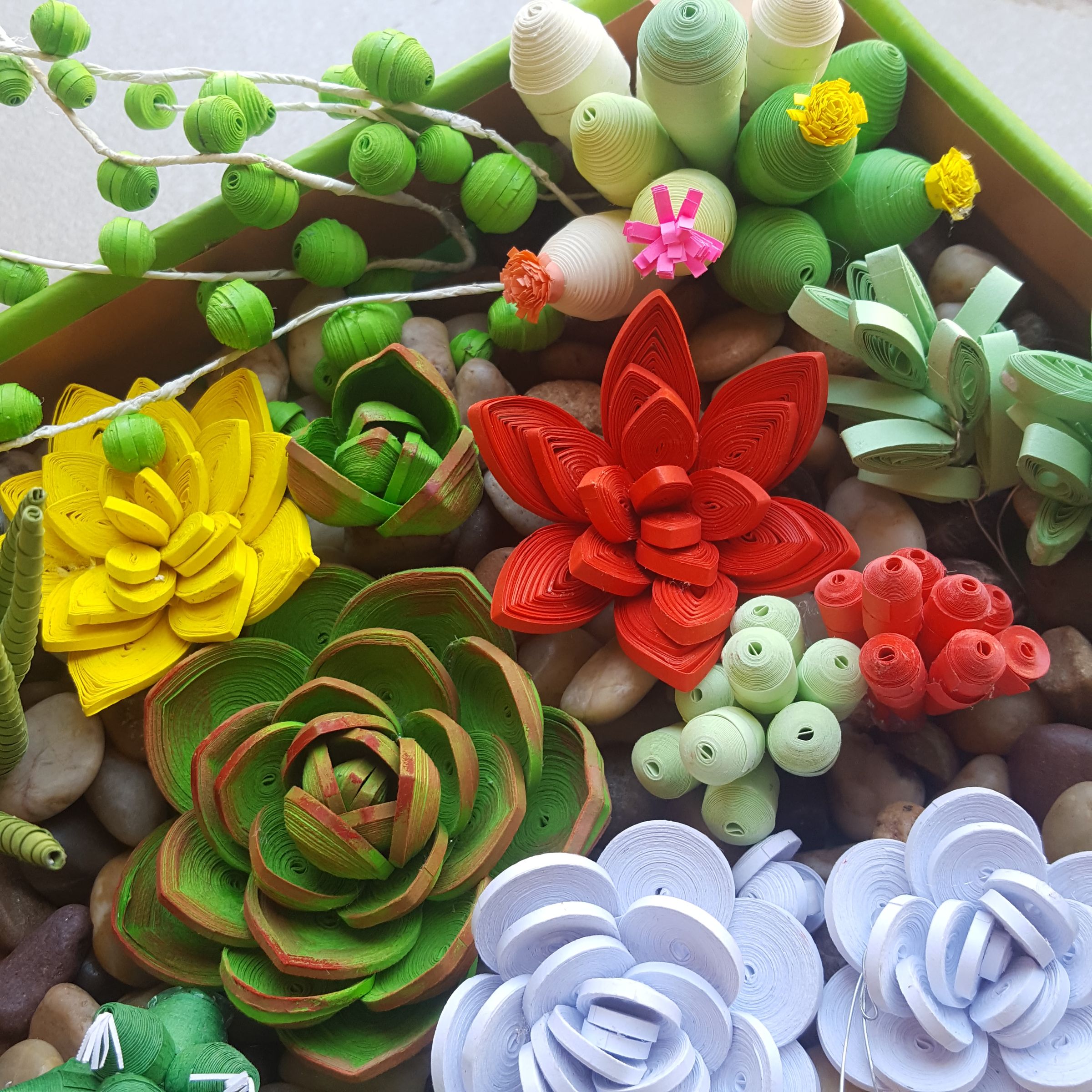 Paper Quilling Succulent Garden : 10 Steps (with Pictures) - Instructables