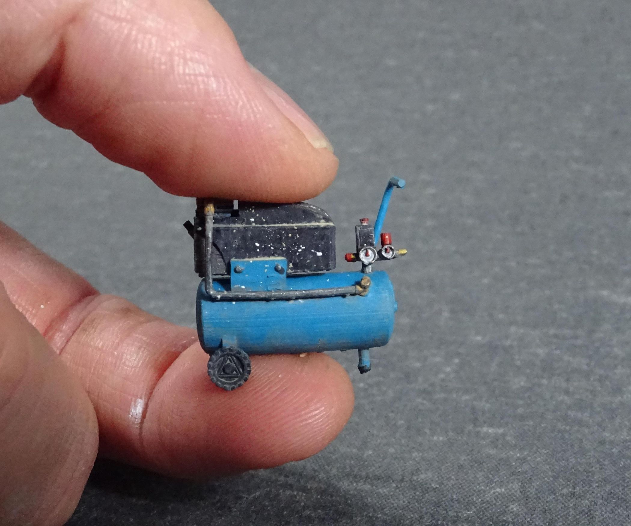 Mini Air Compressor / Mini Compresor De Aire : 3 Steps (with Pictures ...