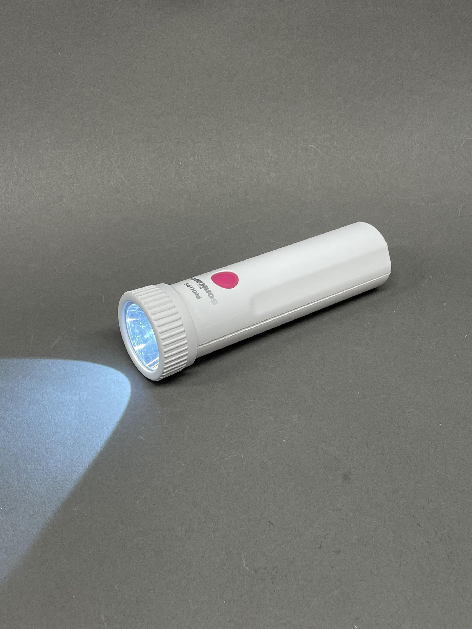 Old Toothbrush Becomes Rechargeable Flashlight : 16 Steps (with Pictures) - Instructables