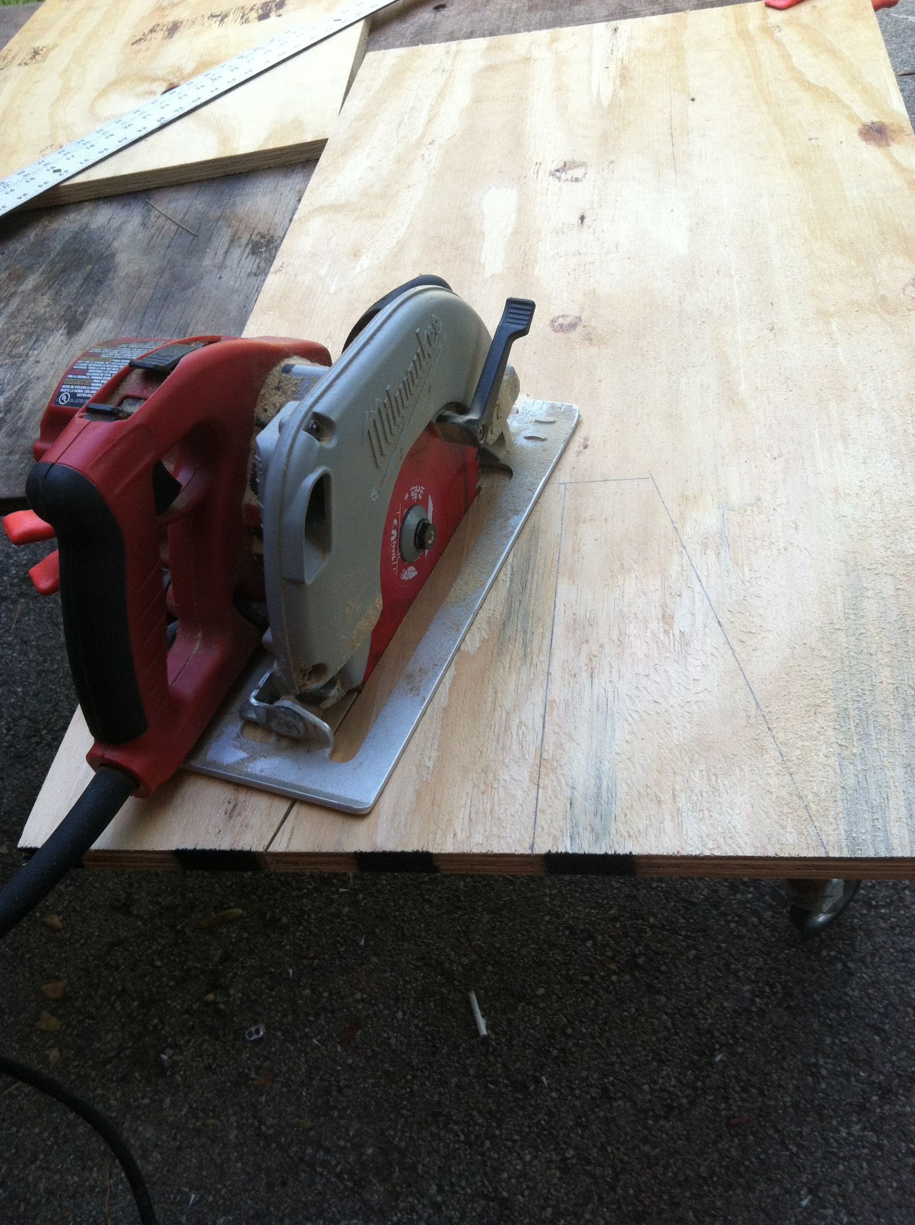 $25 SURFBOARD SHAPING RACK - Instructables