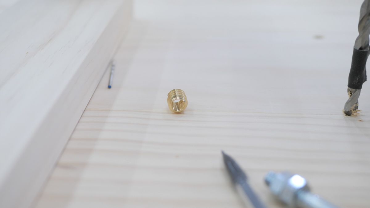 DIY Modern Dining Table : 4 Steps - Instructables