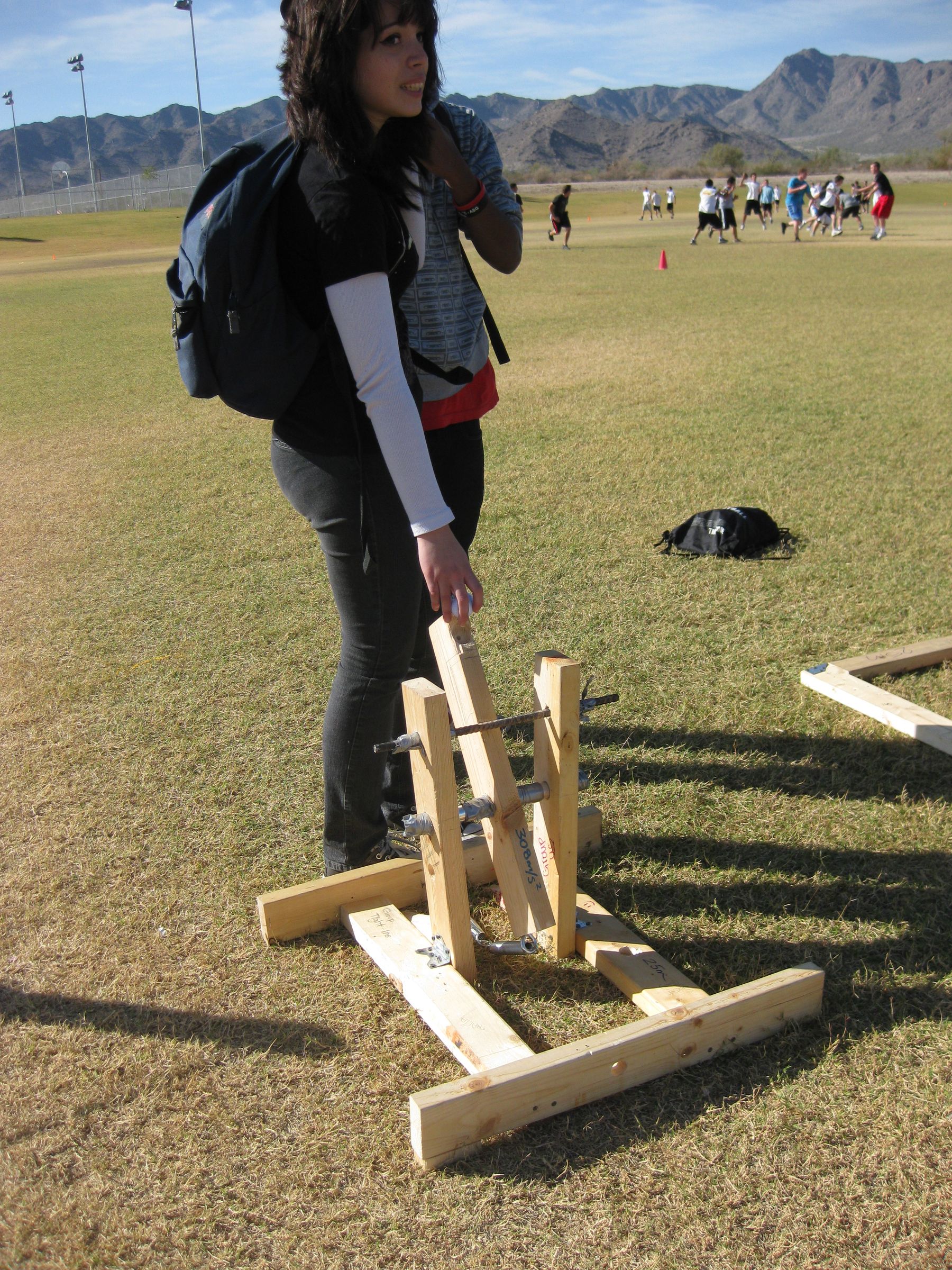How to Build a Catapult : 4 Steps - Instructables