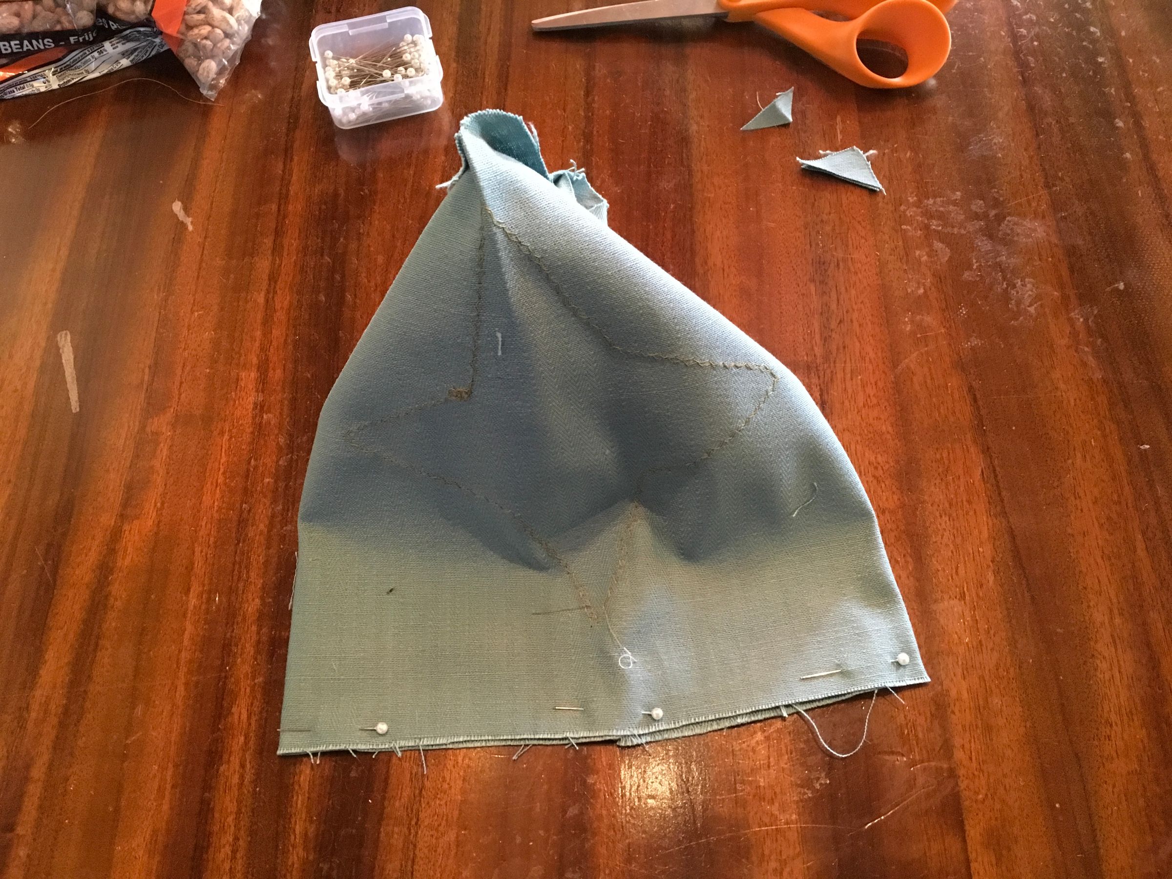 Easy Sew Pyramid Doorstop : 6 Steps (with Pictures) - Instructables