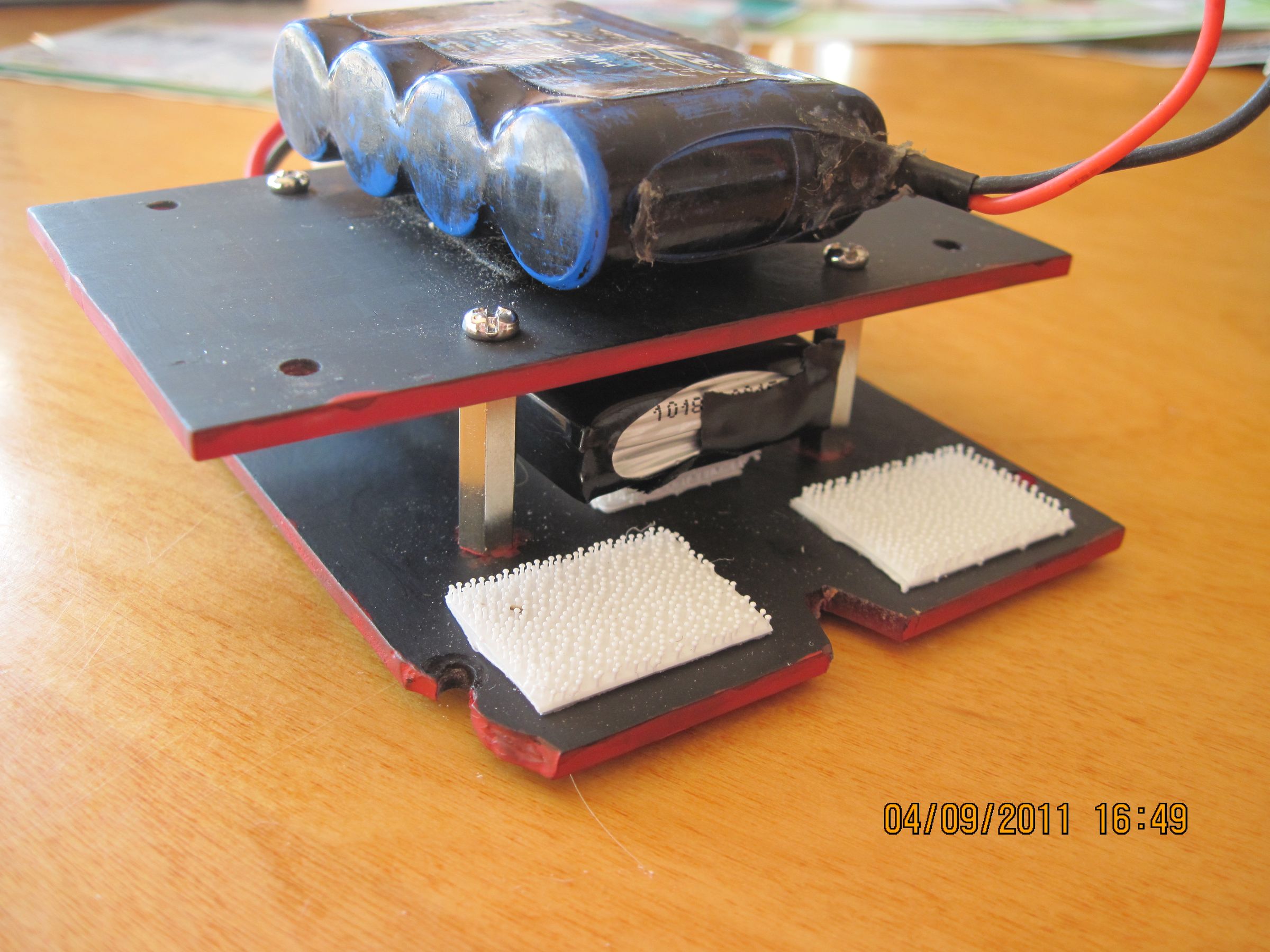 Sumo-Bot (TSA and Science Olympiad Rules) : 8 Steps - Instructables