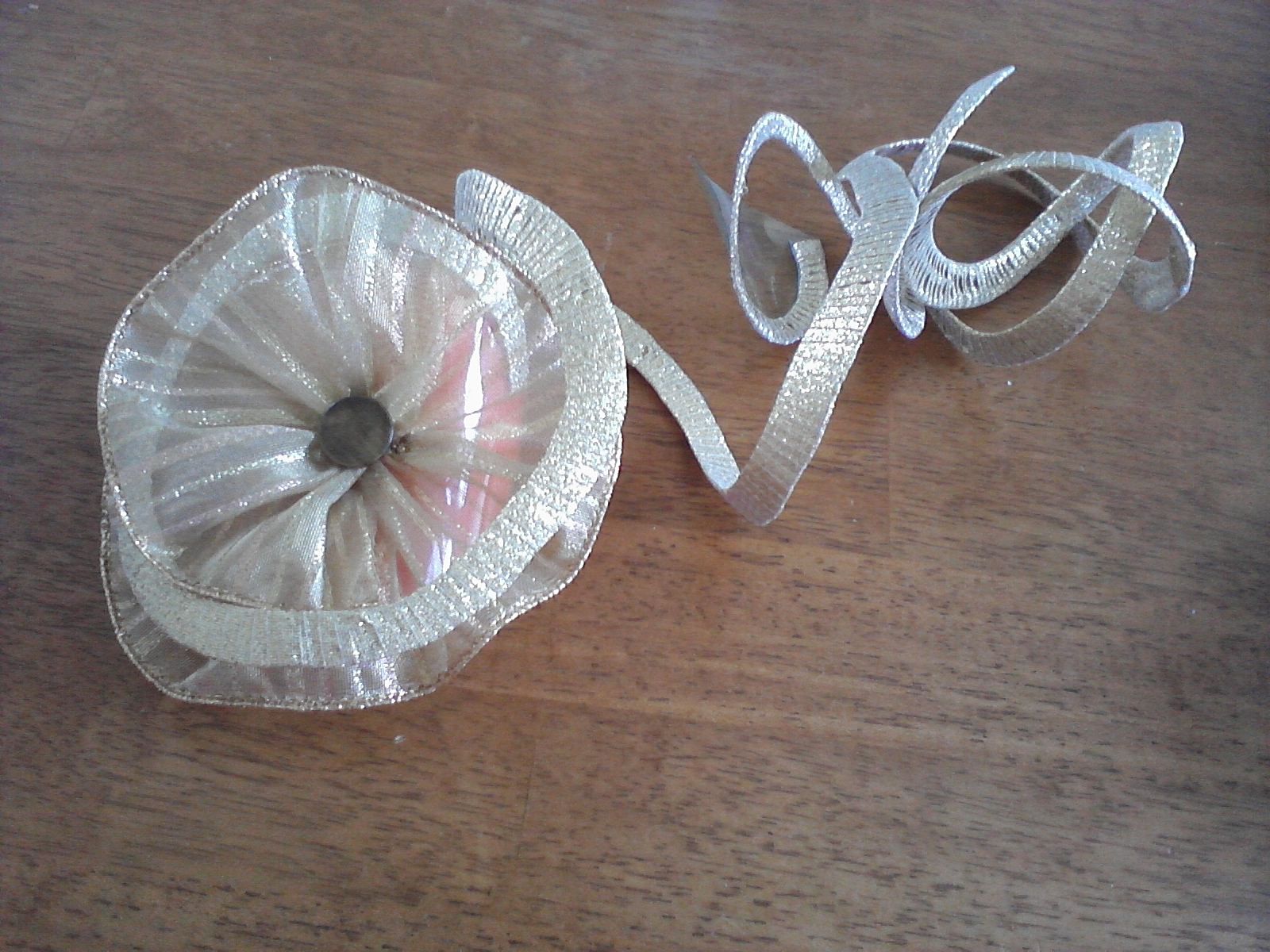 Make a Fascinator : 5 Steps - Instructables