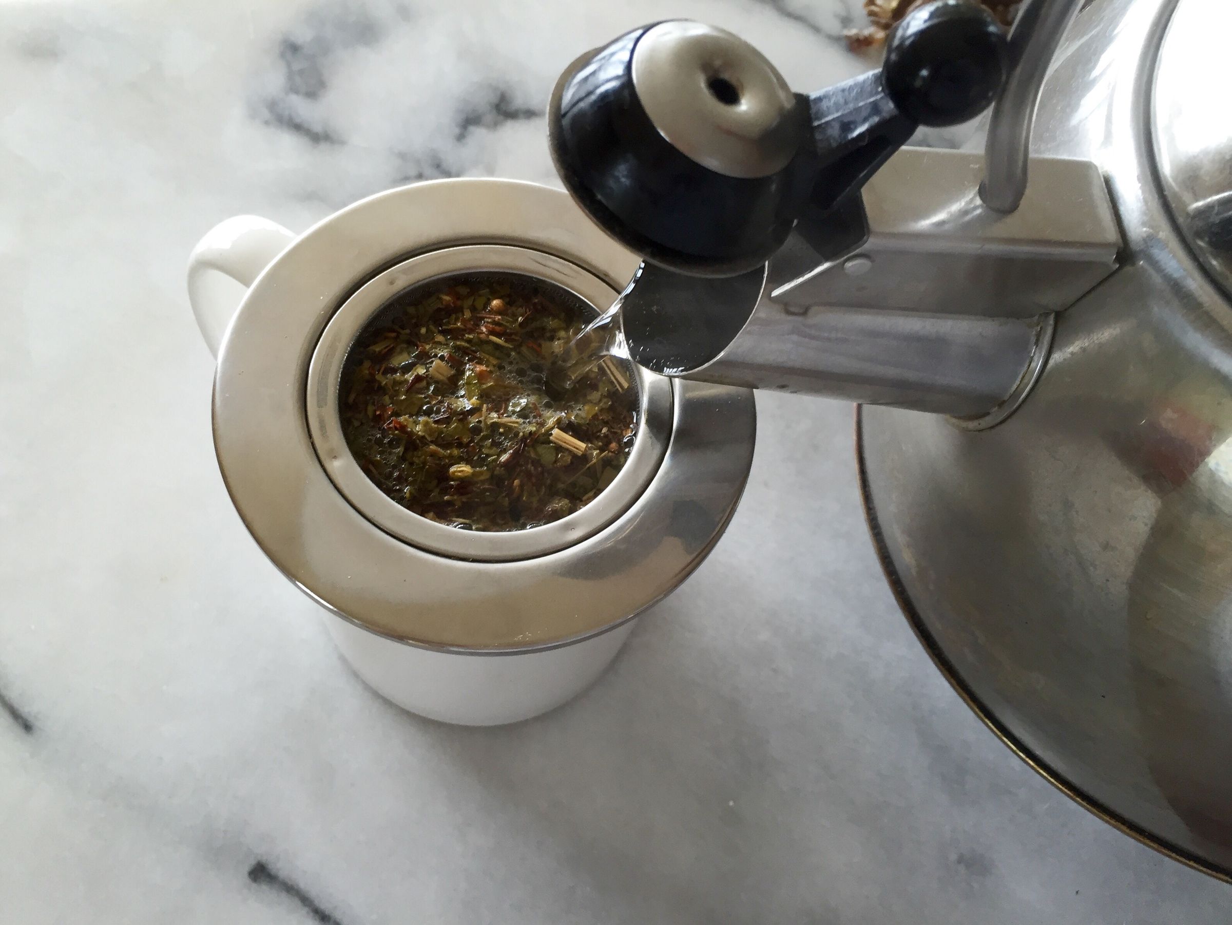 HOMEBREWED LOOSE LEAF TEA : 5 Steps (with Pictures) - Instructables
