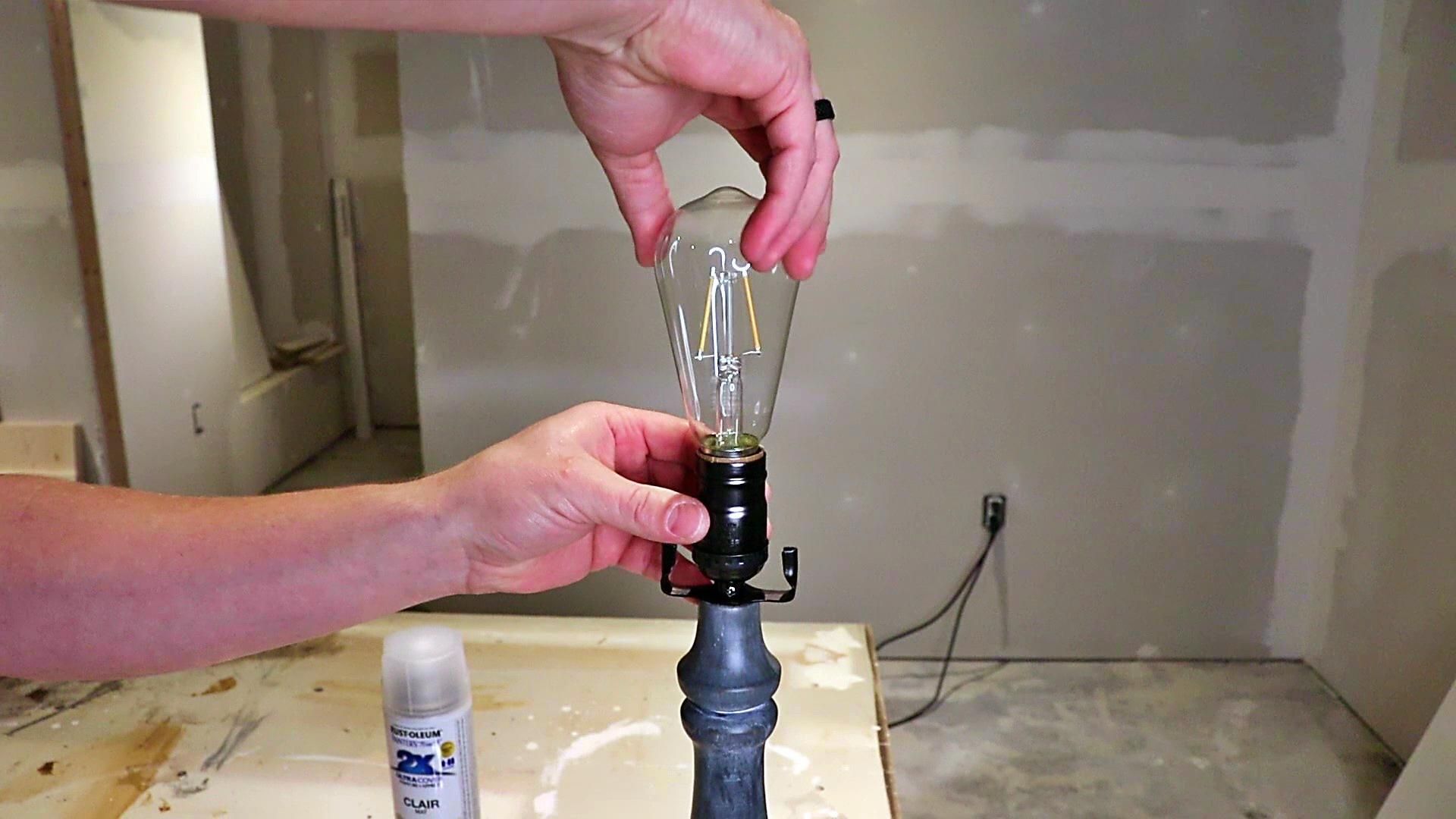 DIY Lamp From a Table Leg : 7 Steps (with Pictures) - Instructables