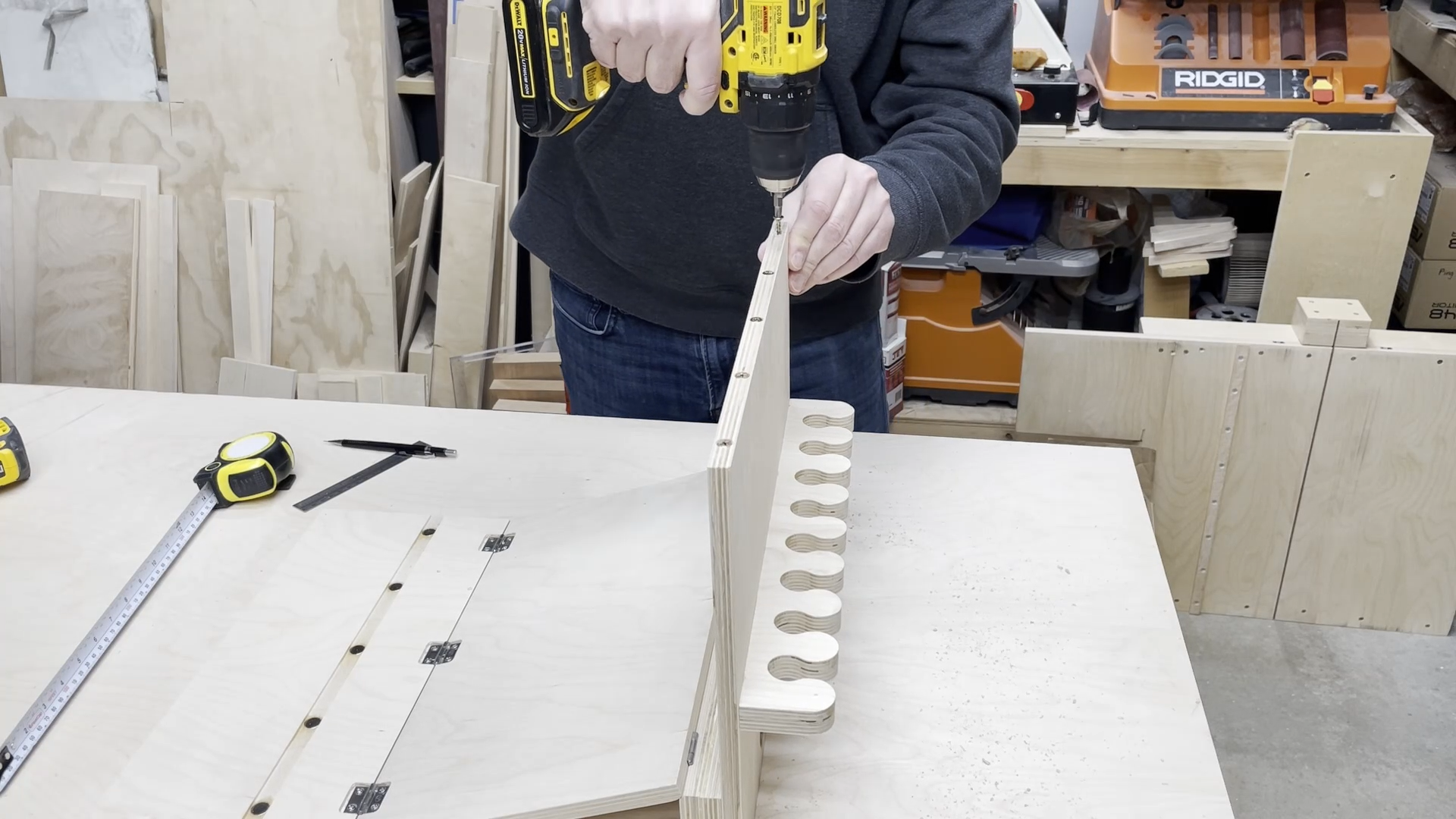 Wall Mounted Chisel Rack With Built in Stand : 8 Steps (with Pictures ...