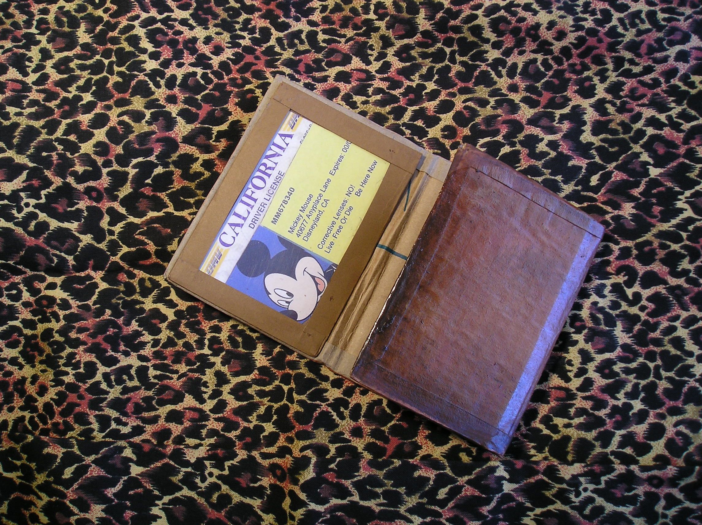 Use Cardboard to Make a Billfold or Wallet! : 8 Steps (with Pictures ...