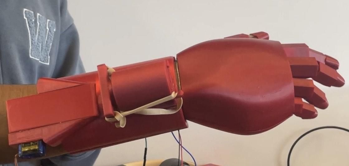 The Iron Man Gauntlet: Turn Your Fantasies Into Reality : 6 Steps (with ...