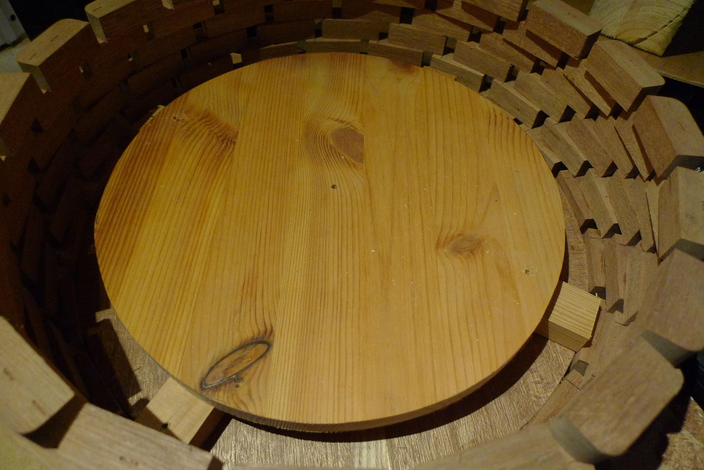Segmented Sidetable Lamp : 10 Steps (with Pictures) - Instructables