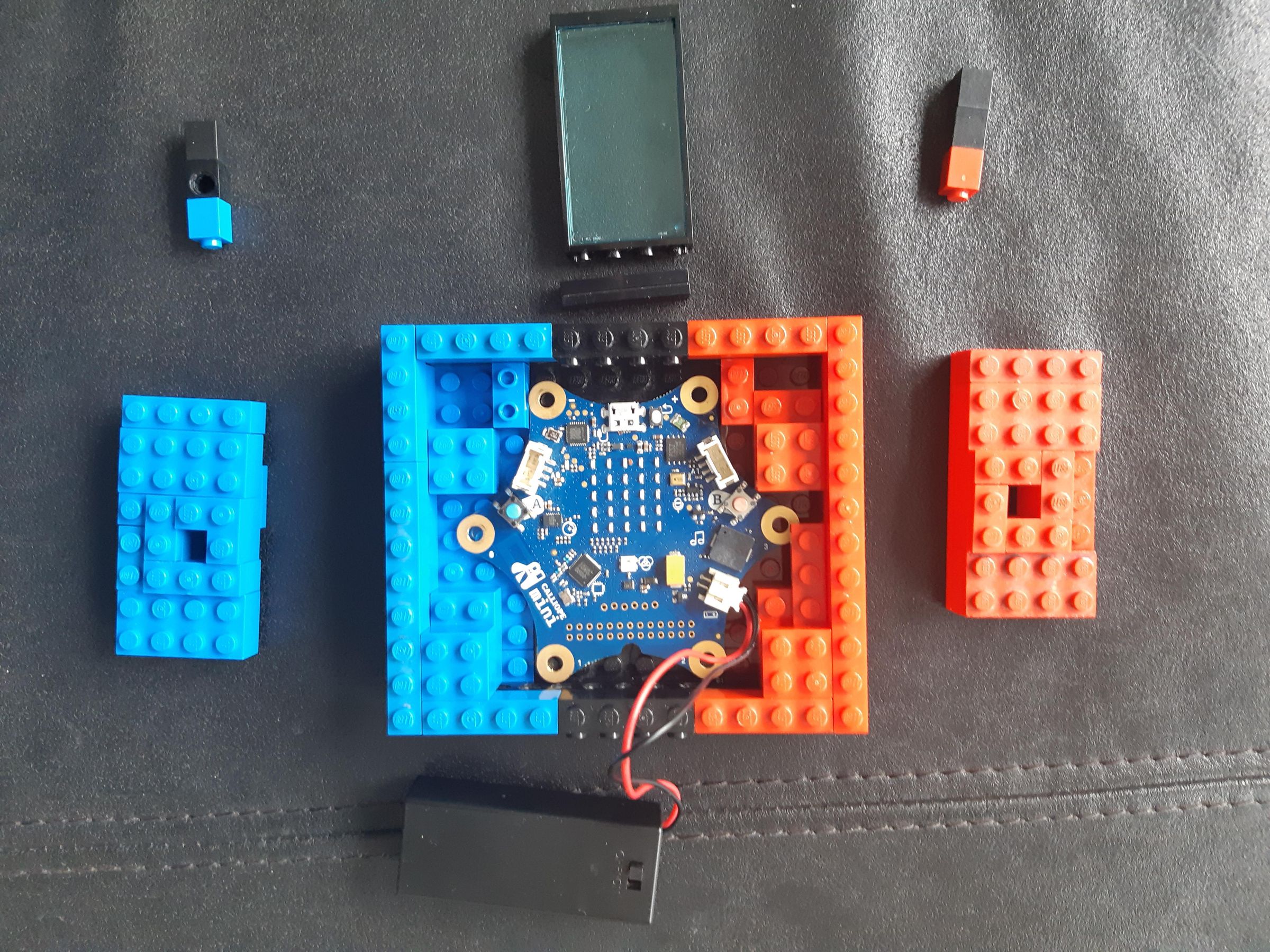 Lego Portable Gaming Console With Space Invaders : 4 Steps - Instructables