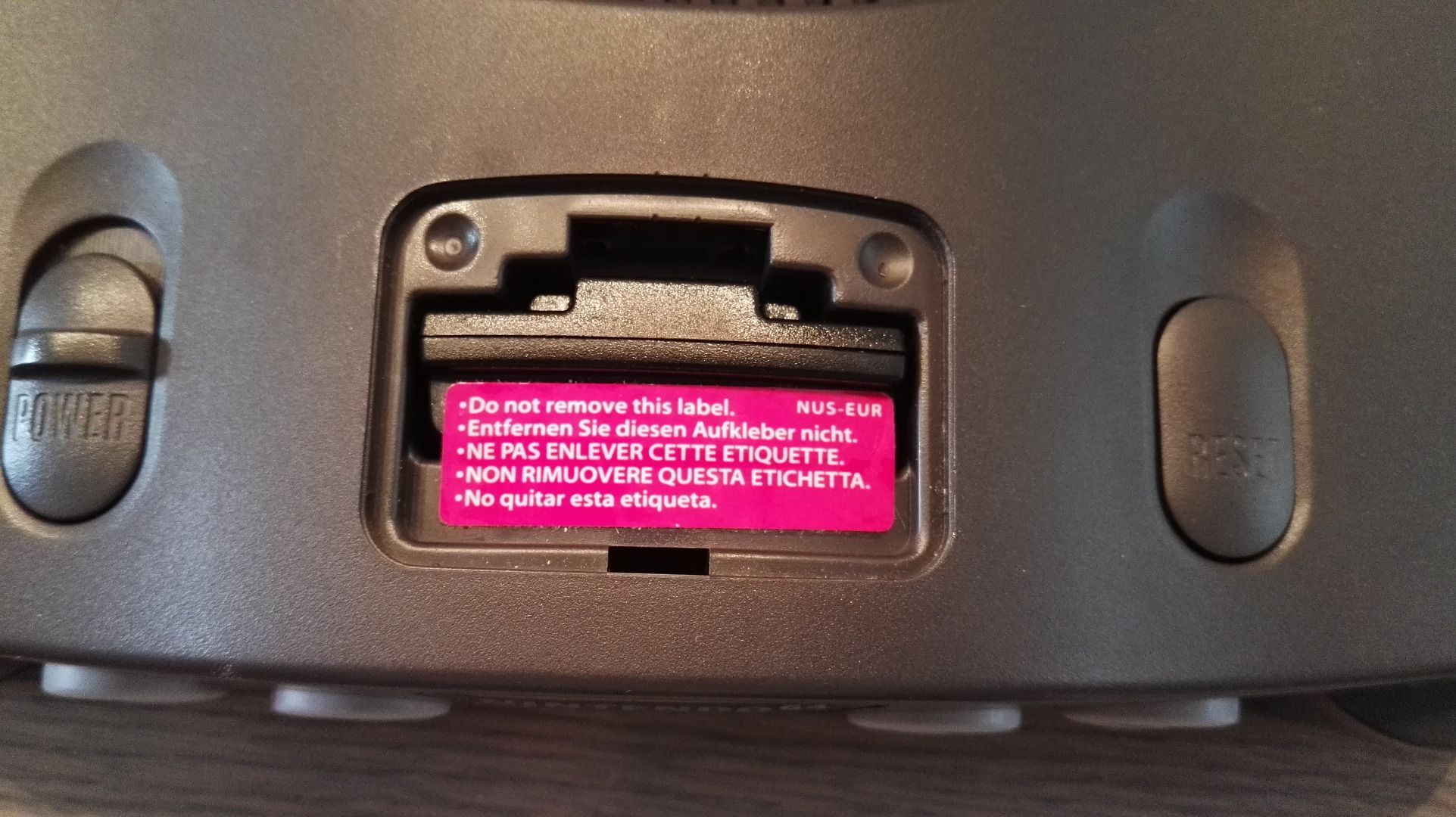 Cleaning and Restoring Your N64 : 15 Steps (with Pictures) - Instructables