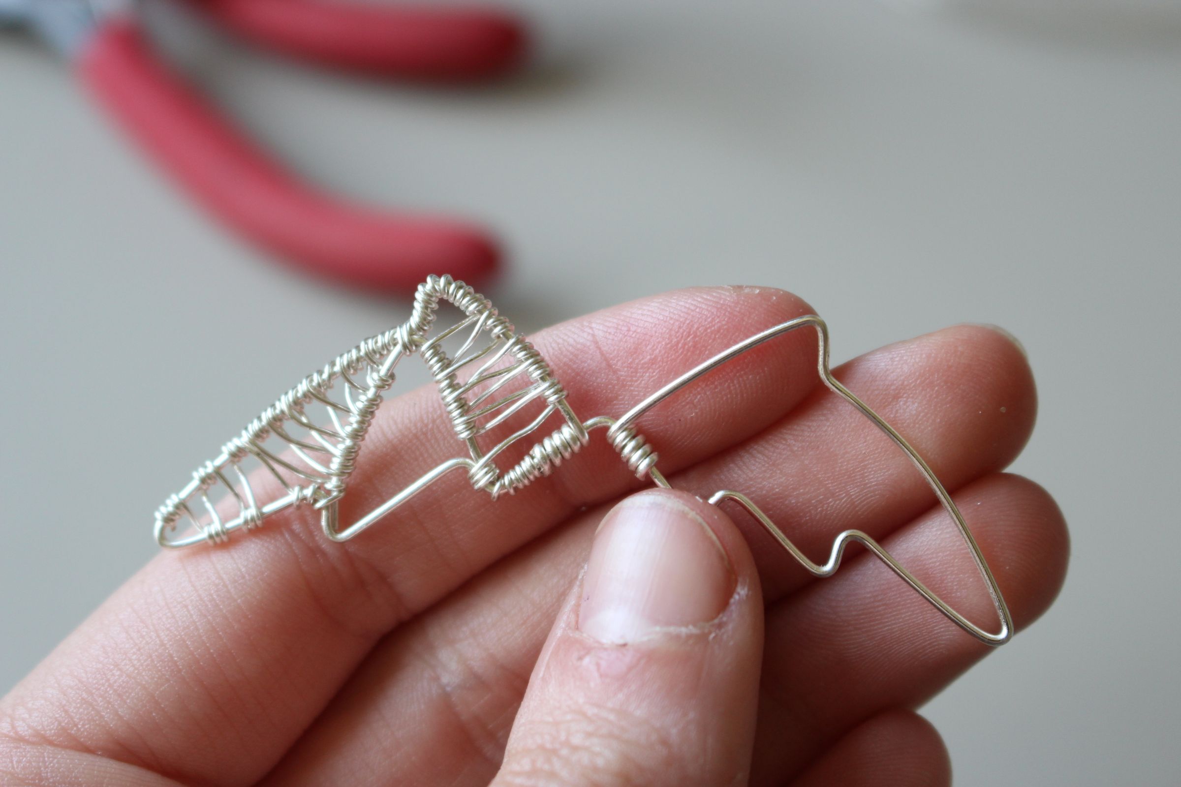Wirework Wings Pendant : 13 Steps (with Pictures) - Instructables