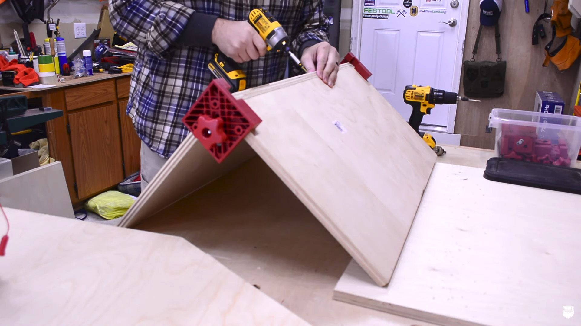 How to Build a Mobile Scrap Bin | DIY Woodworking Shop Project : 11 ...