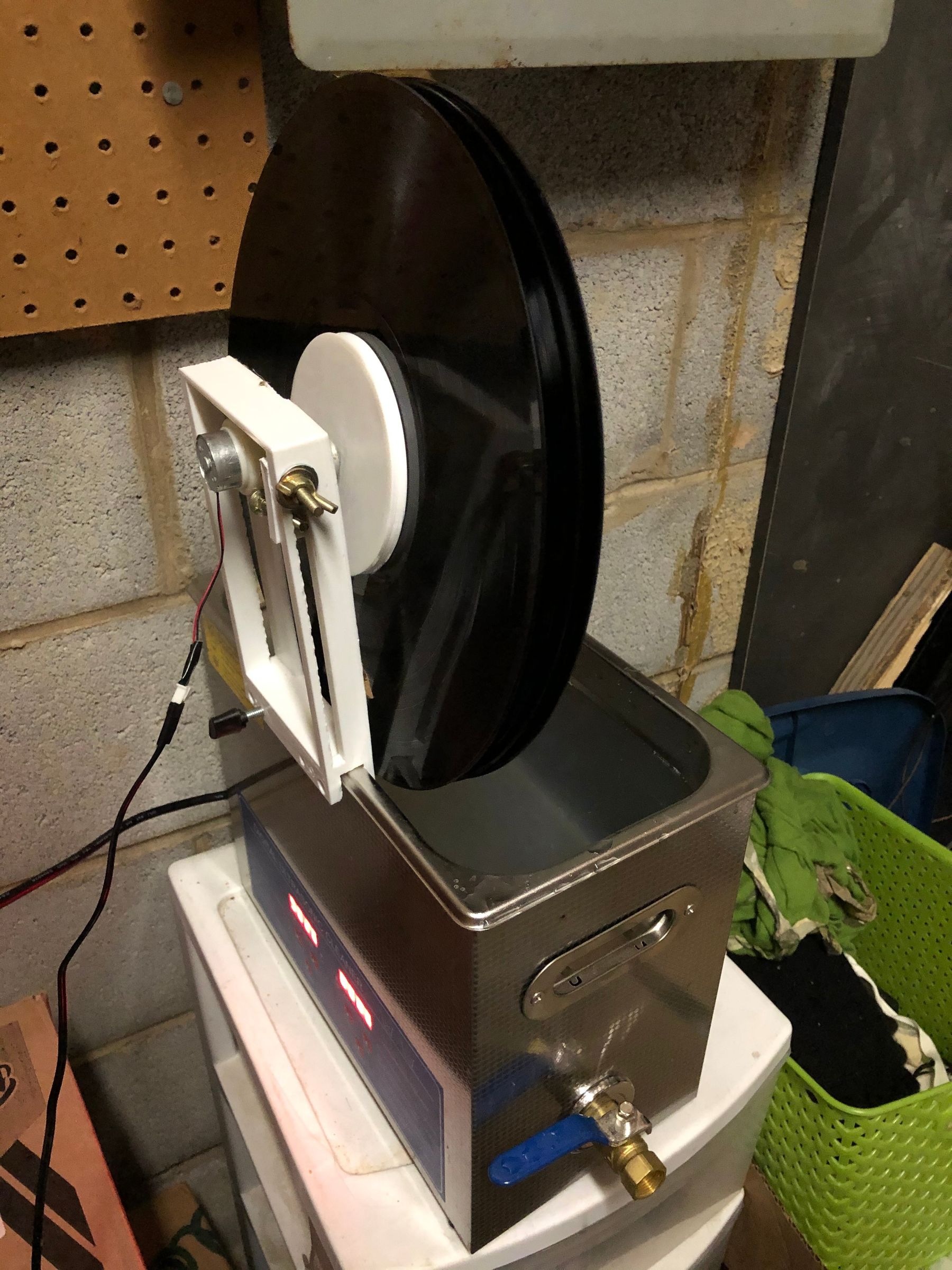 3d Printed Ultrasonic Record Cleaner Attachment : 7 Steps - Instructables