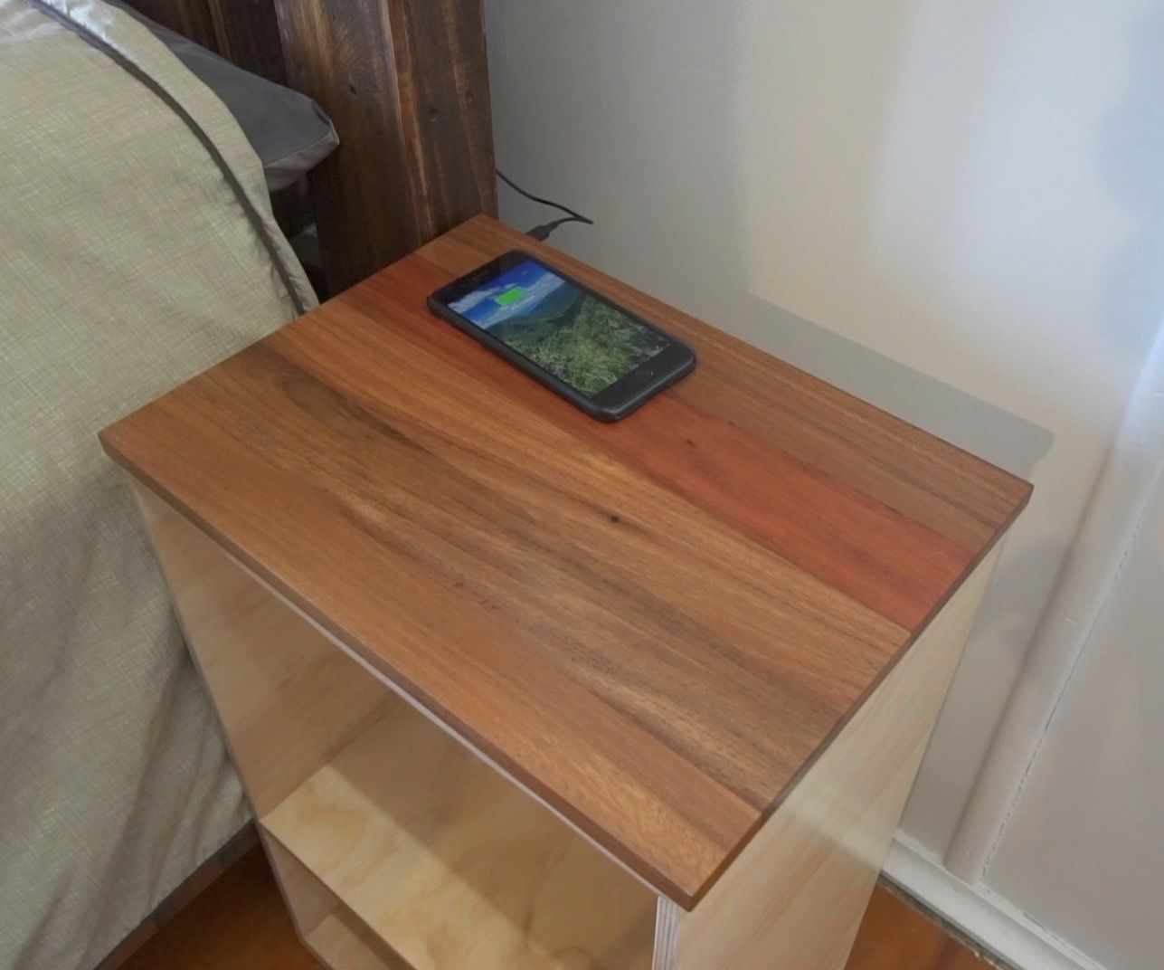 Wireless Charging Bedside Table : 4 Steps (with Pictures) - Instructables