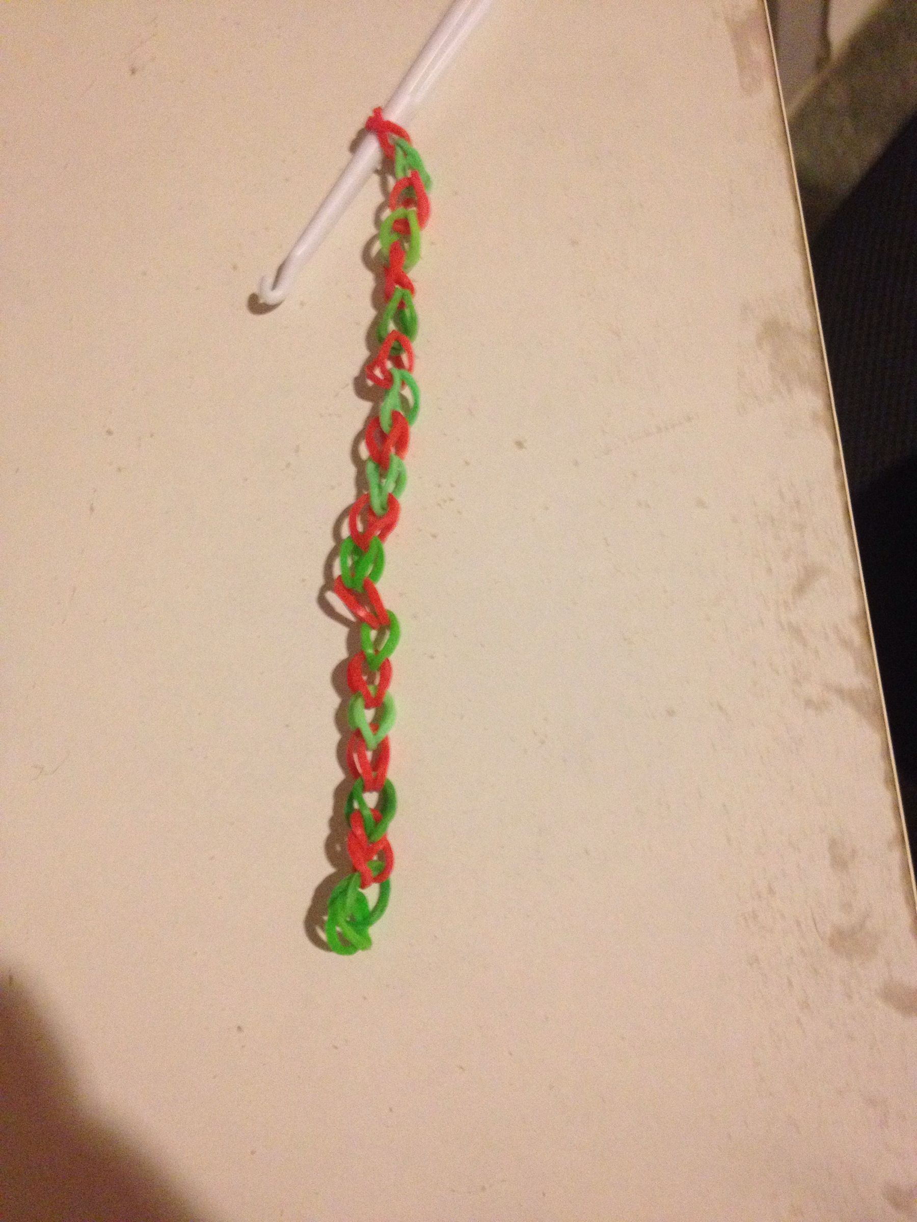 Make a Rainbow Loom Single Chain Bracelet on the Loom : 9 Steps ...