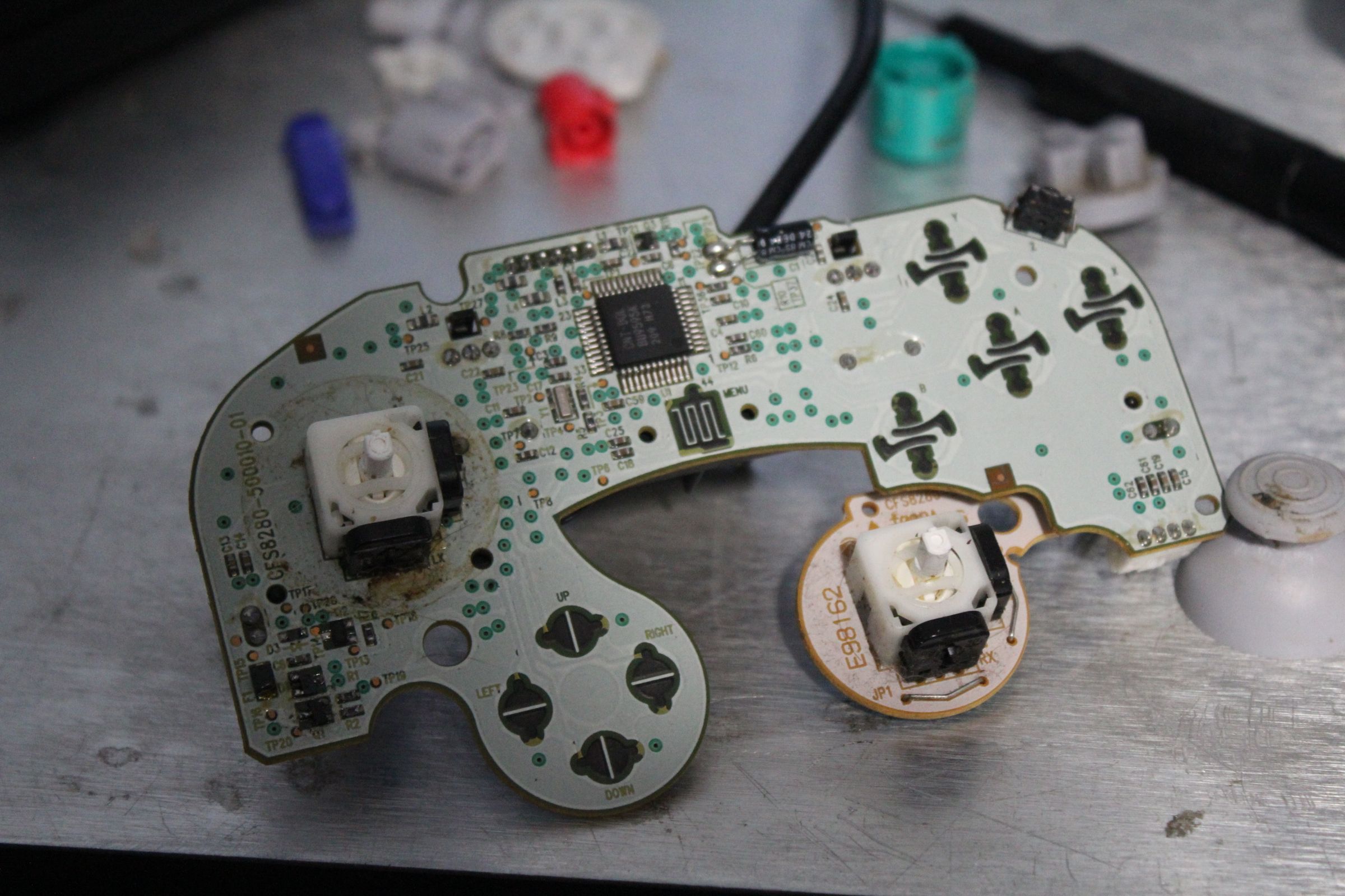 Gamecube Controller LED Mod : 8 Steps (with Pictures) - Instructables