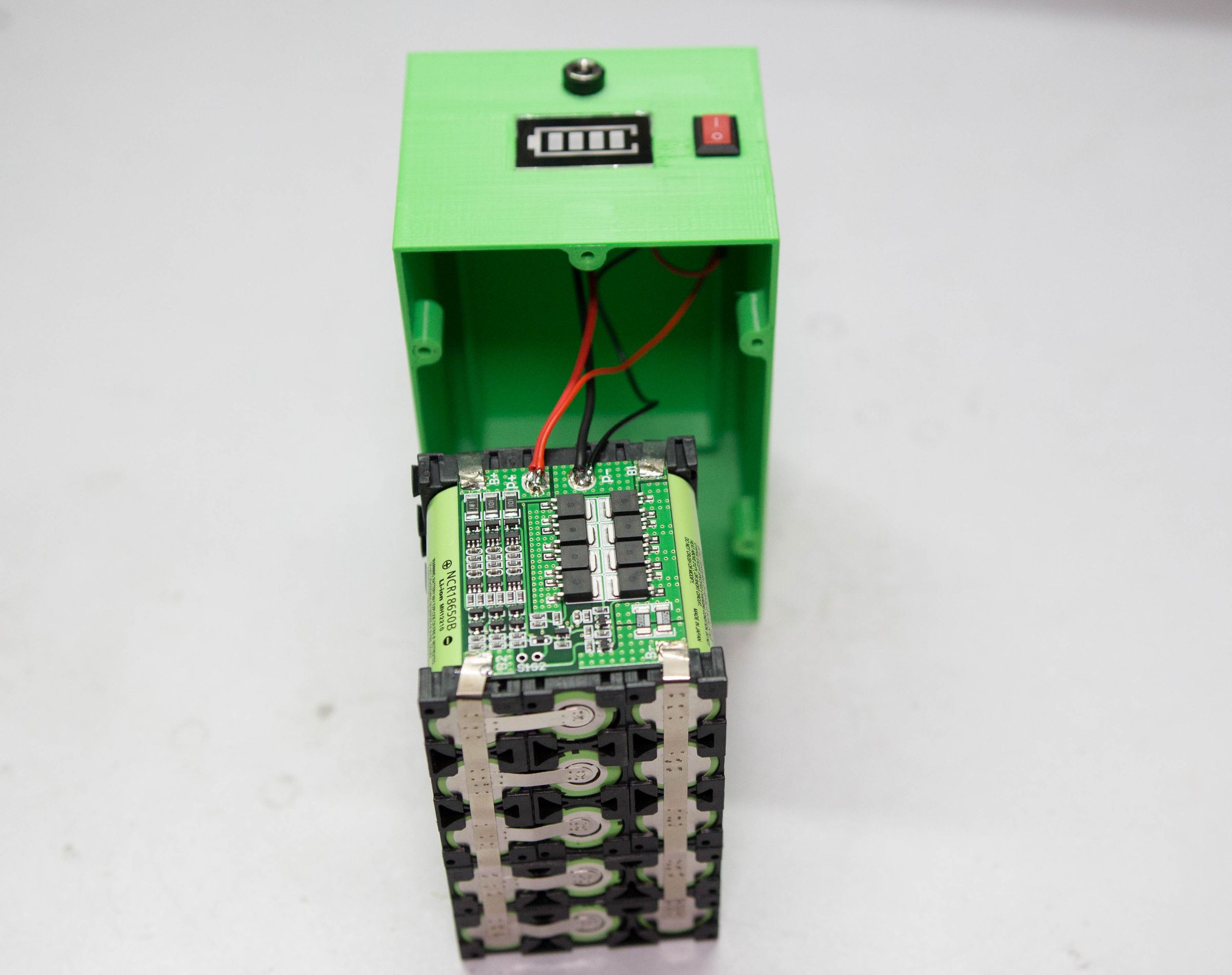 DIY Professional 18650 Battery Pack : 12 Steps (with Pictures ...